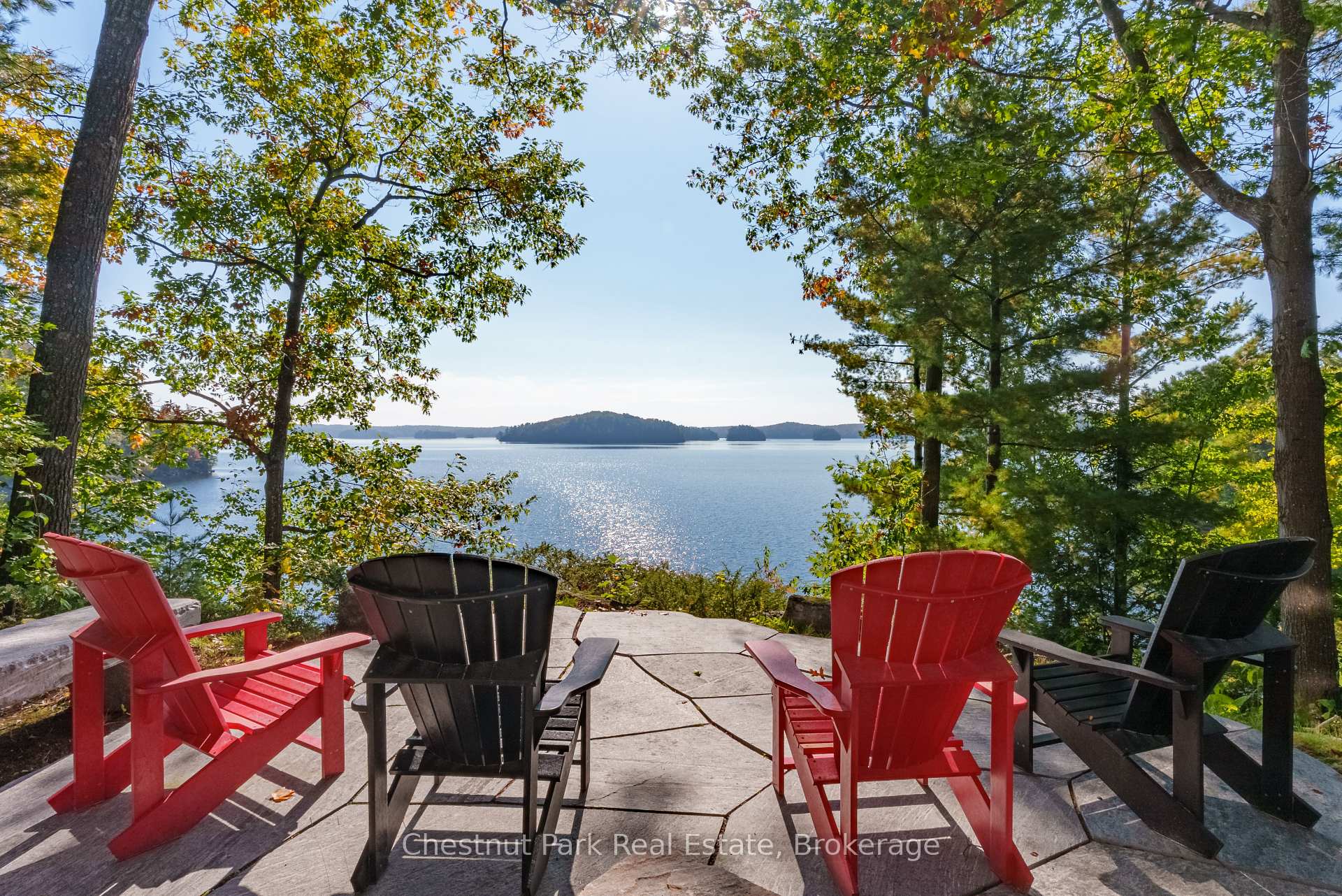 0 Roberts Island, Muskoka Lakes, ON P0B 1M0