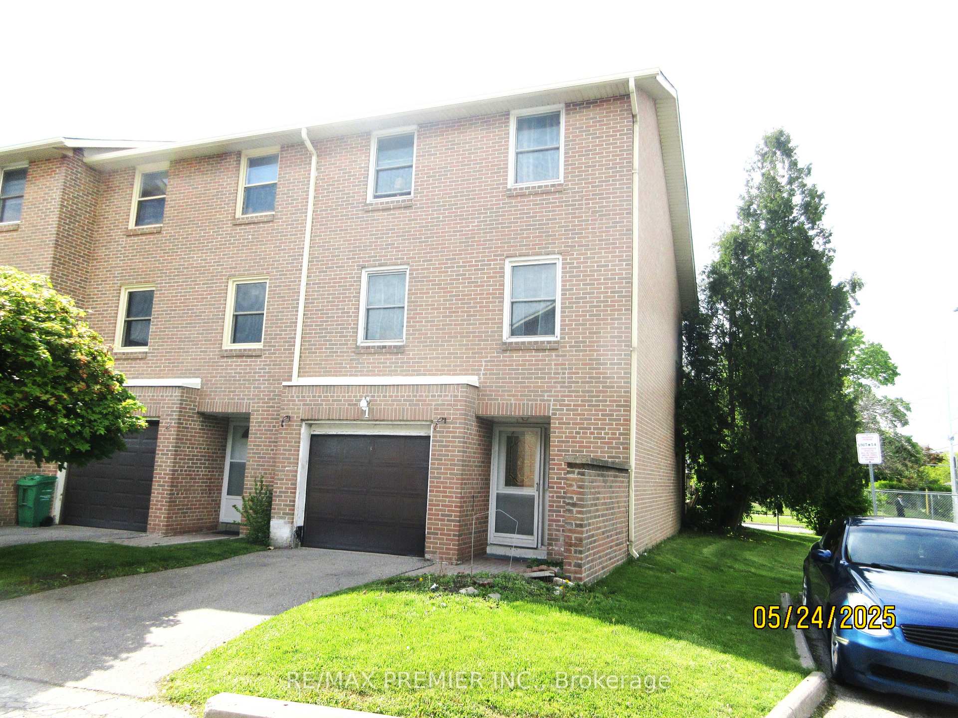 1 - 7255 Dooley Drive, Mississauga, ON L4T 2S7