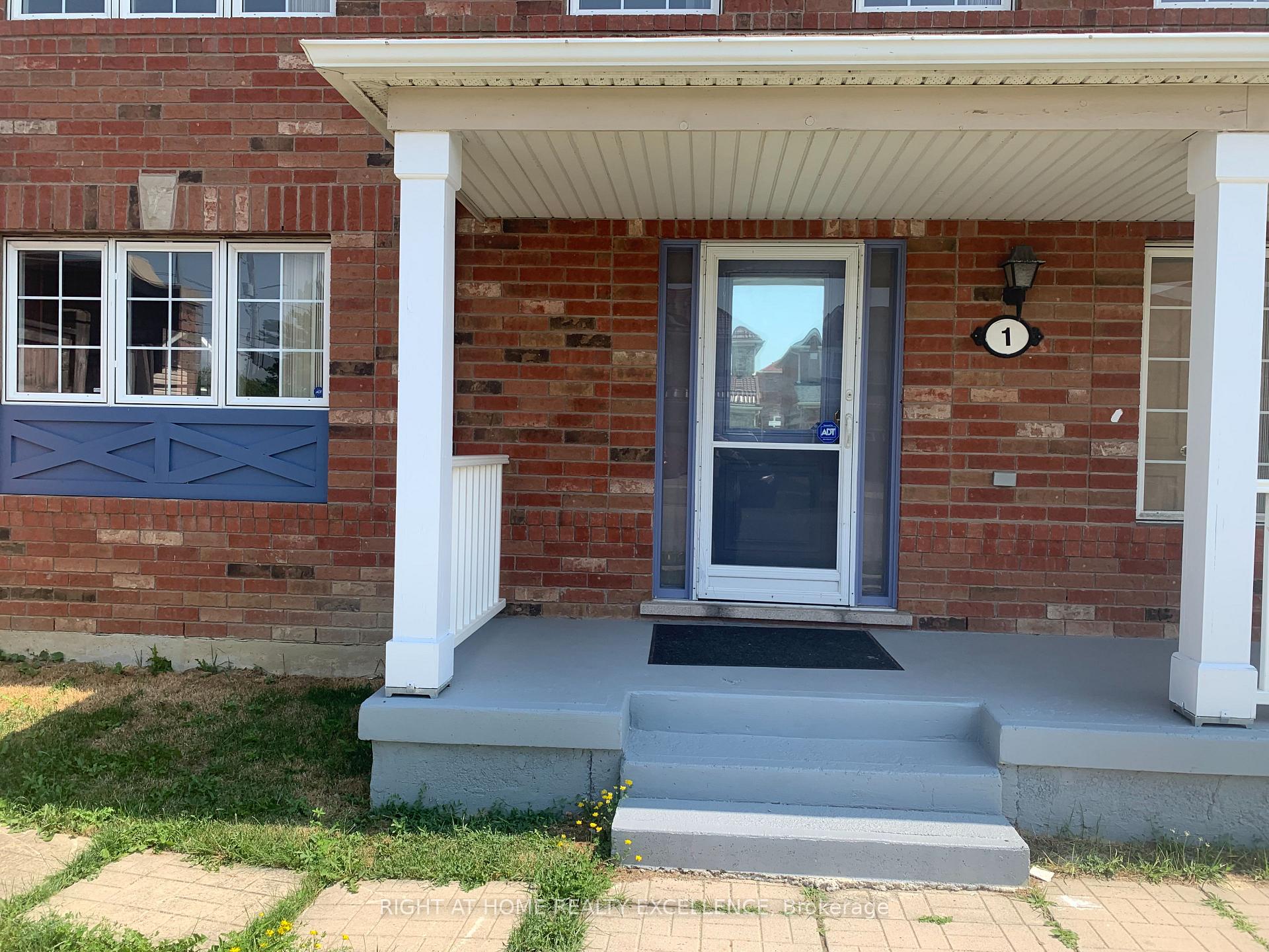 1 Bayridge Drive, Brampton, ON L6P 2H8