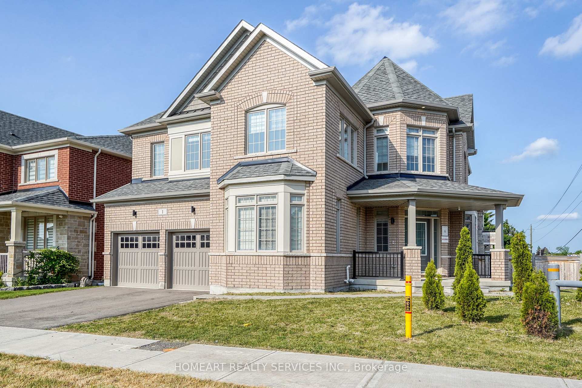 1 Connell Drive, Georgina, ON L4P 3E9