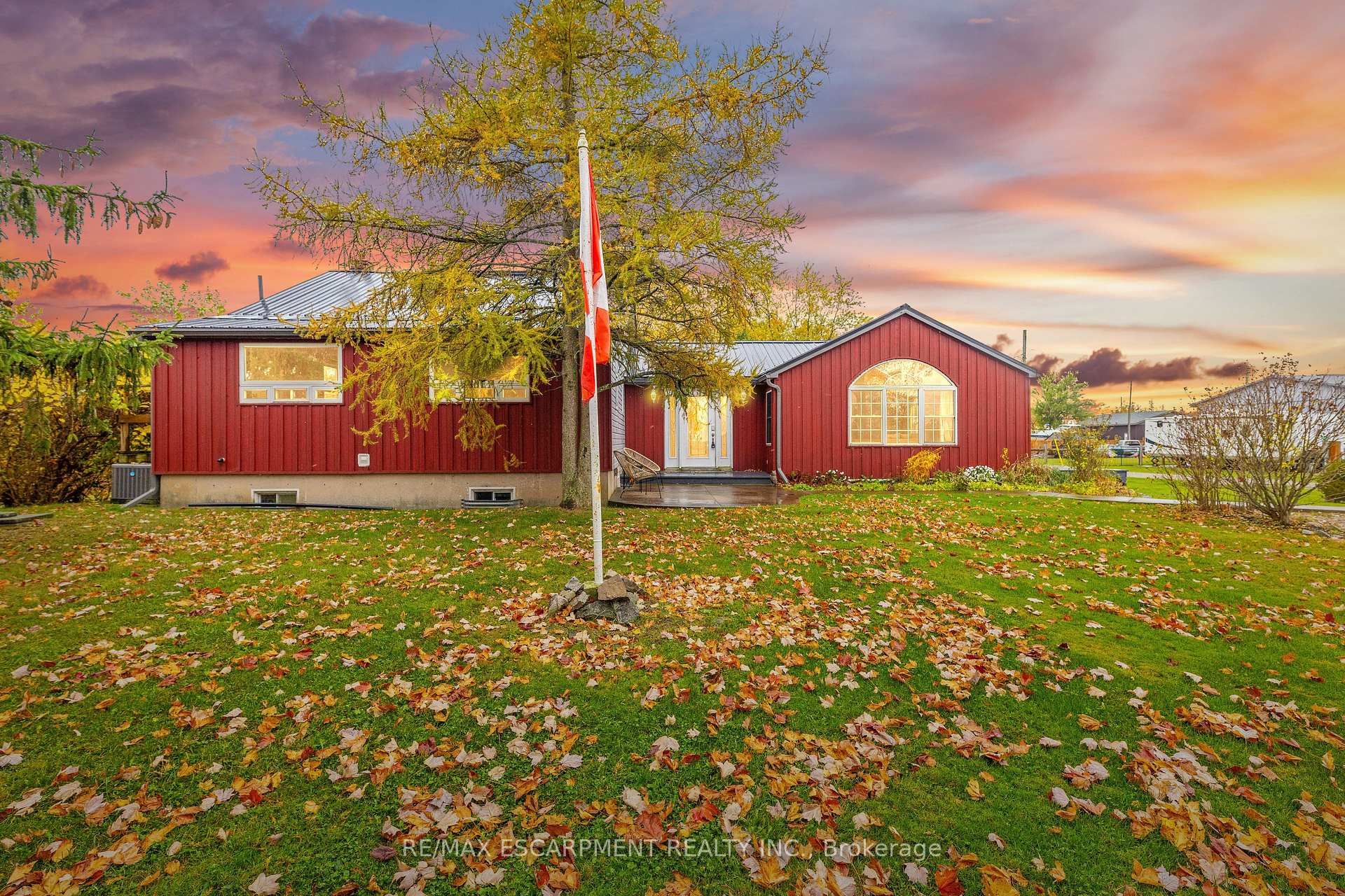 1 MOHAWK Line, Haldimand, ON N0A 1P0