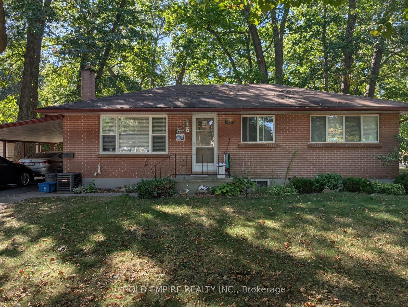 MAIN - 1 Strathcona Drive, London East, ON N5W 1P7