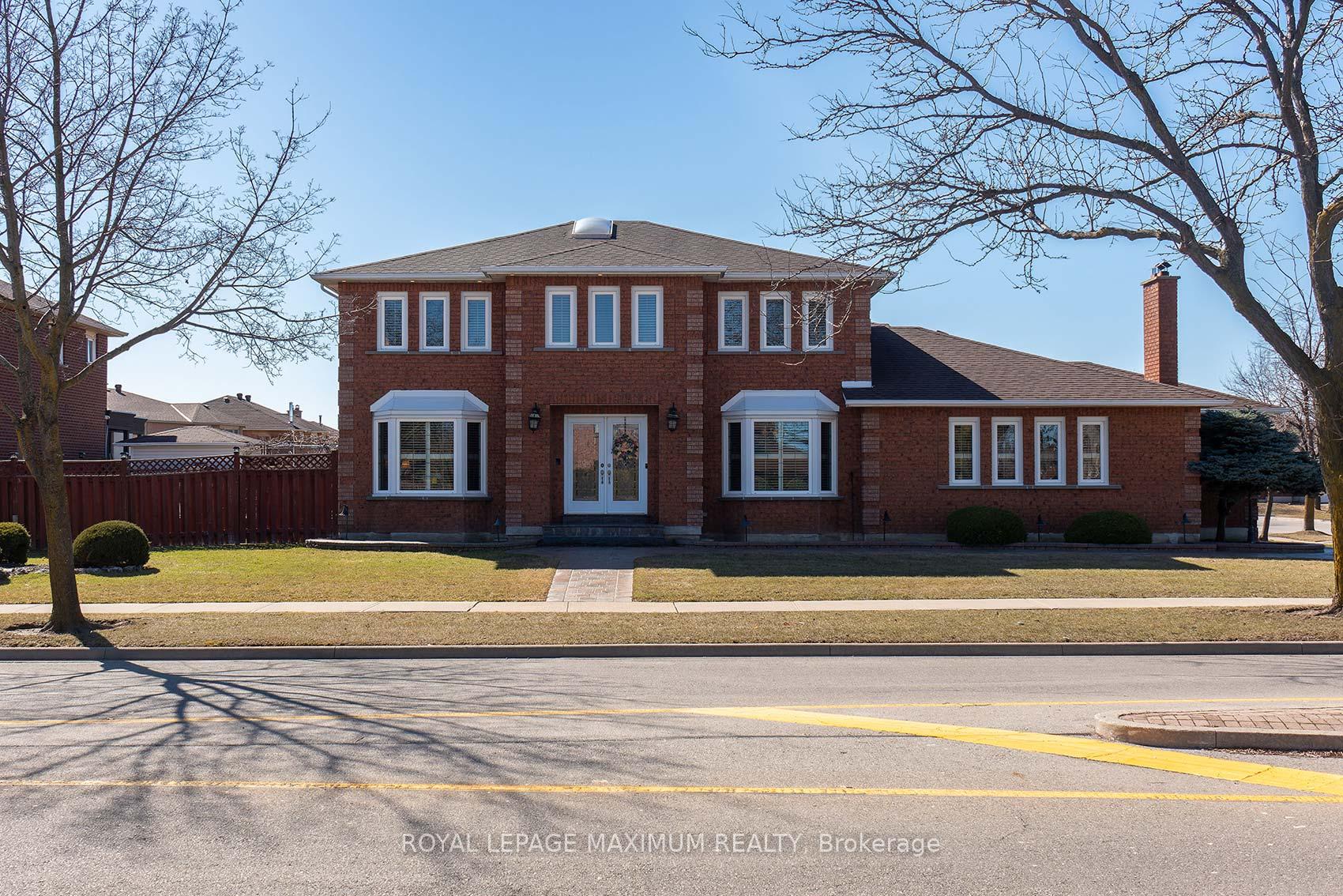 1 Trevor Street, Vaughan, ON L4L 7R9