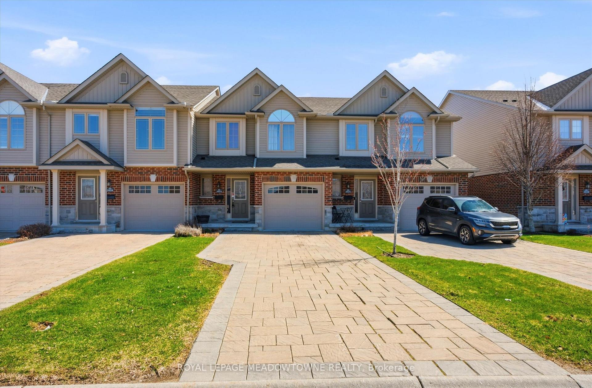 10 - 3423 Castle Rock Place, London South, ON N6L 0C8