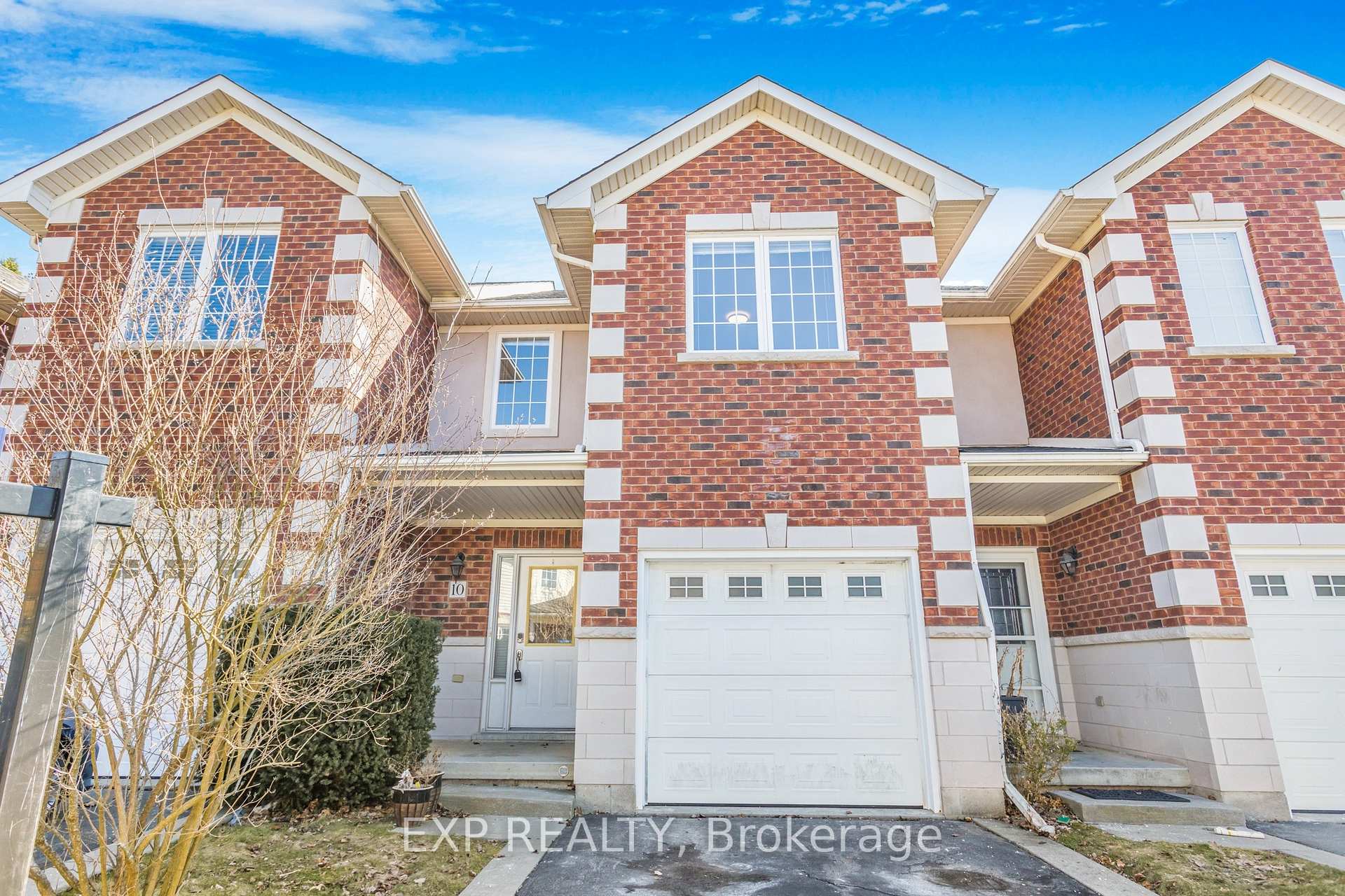 10 - 81 Valridge Drive, Hamilton, ON L9G 5B7