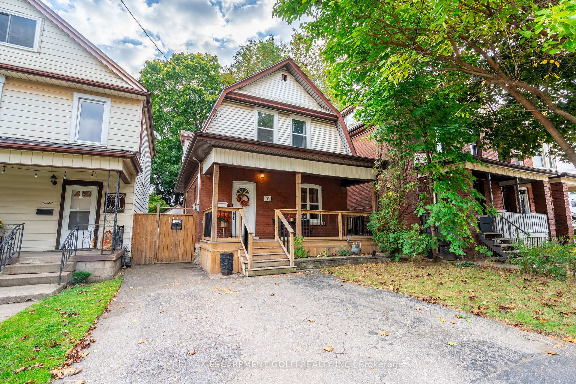 10 Belview Avenue, Hamilton, ON L8L 7K5