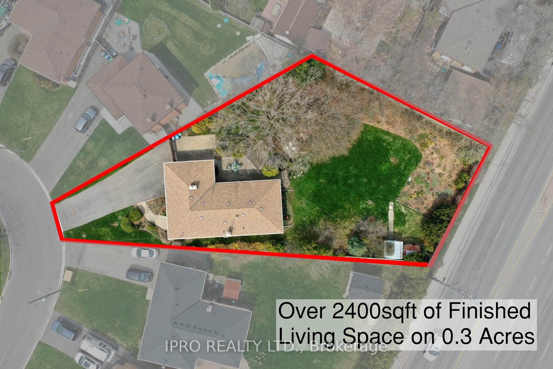 10 CHESTNUT Avenue, Brampton, ON L6X 2A5