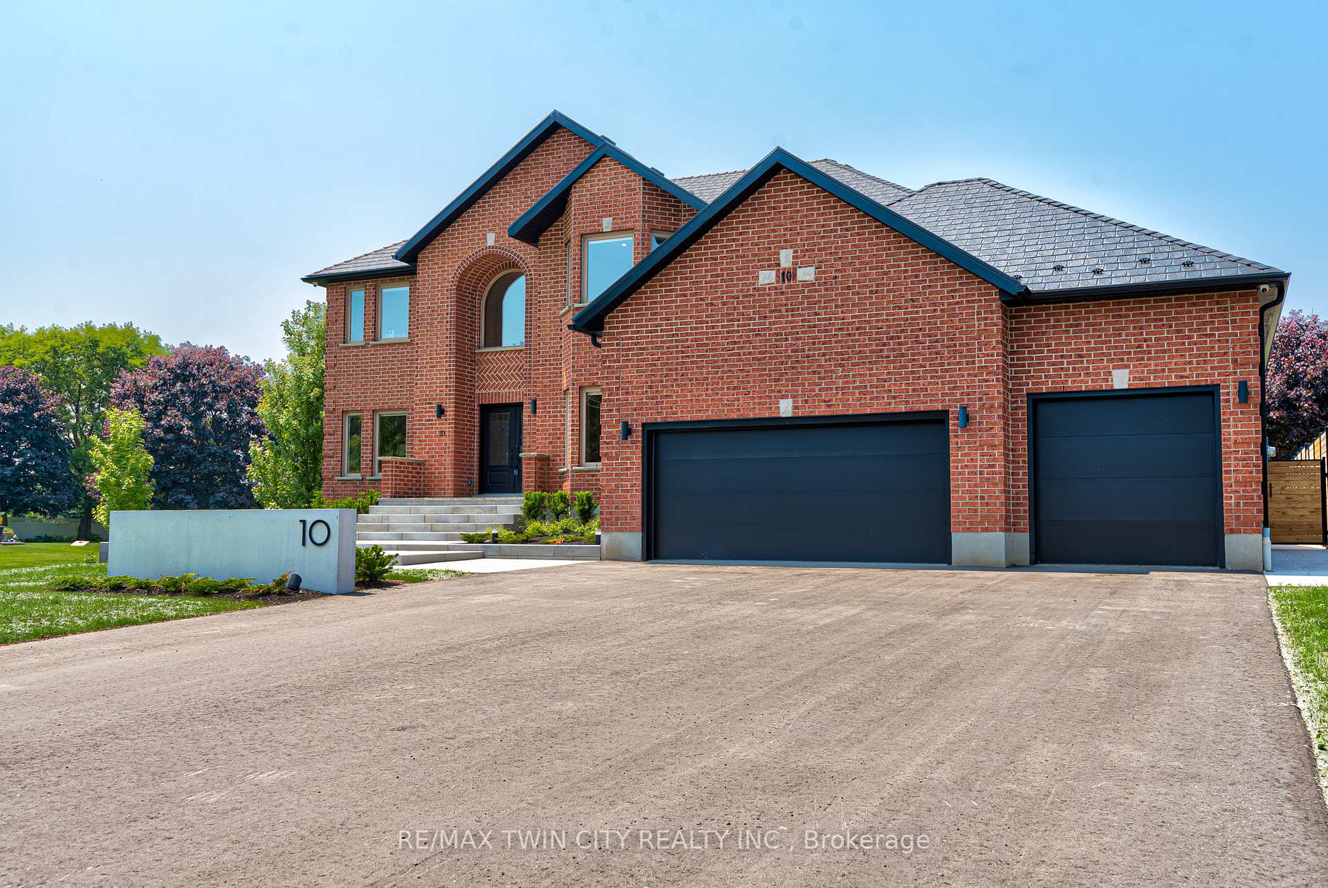 Woolwich Real Estate MLS® Listings & Houses For Sale