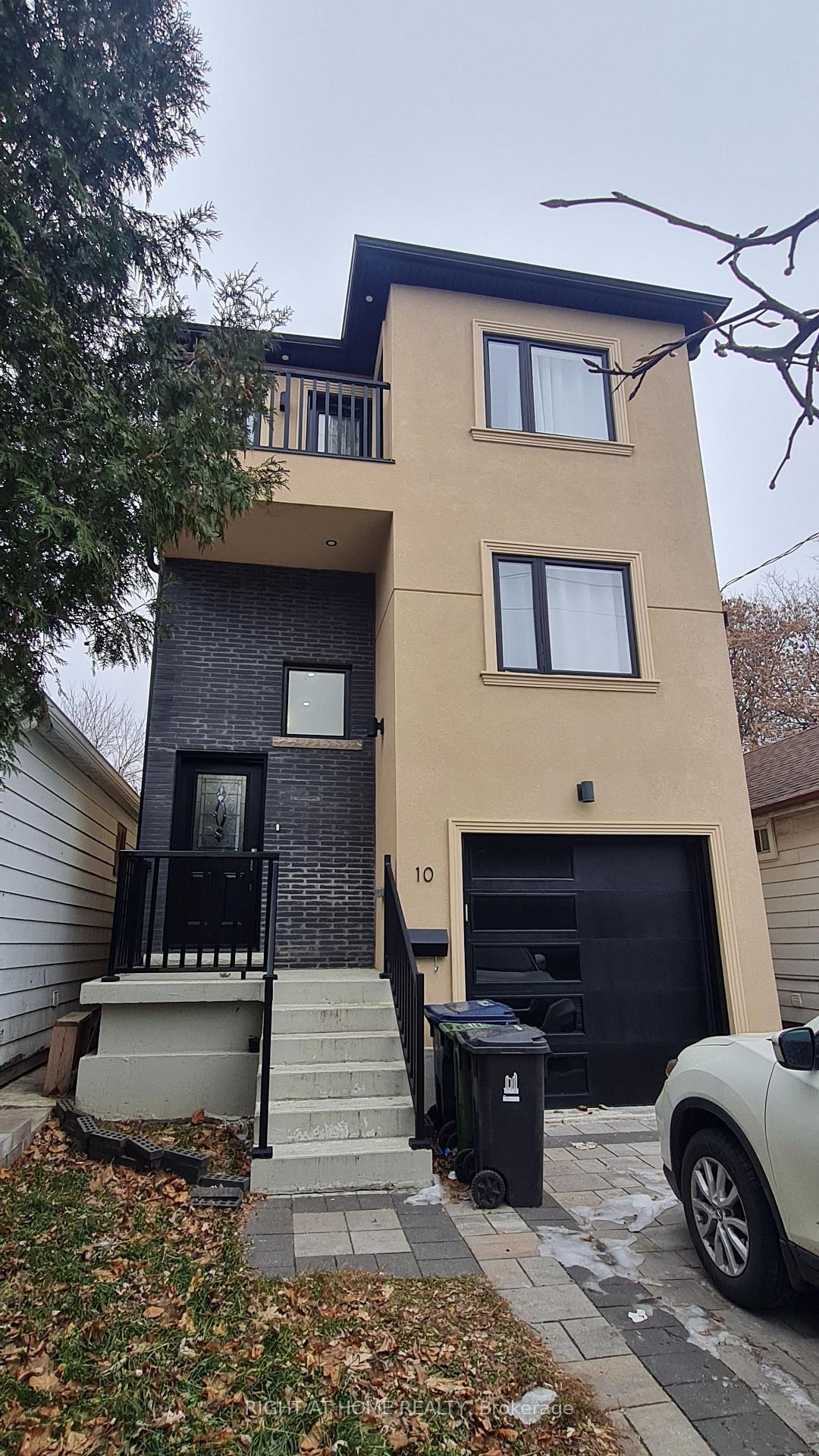 Room A - 10 Emmott Avenue, Toronto, ON M1L 2X3