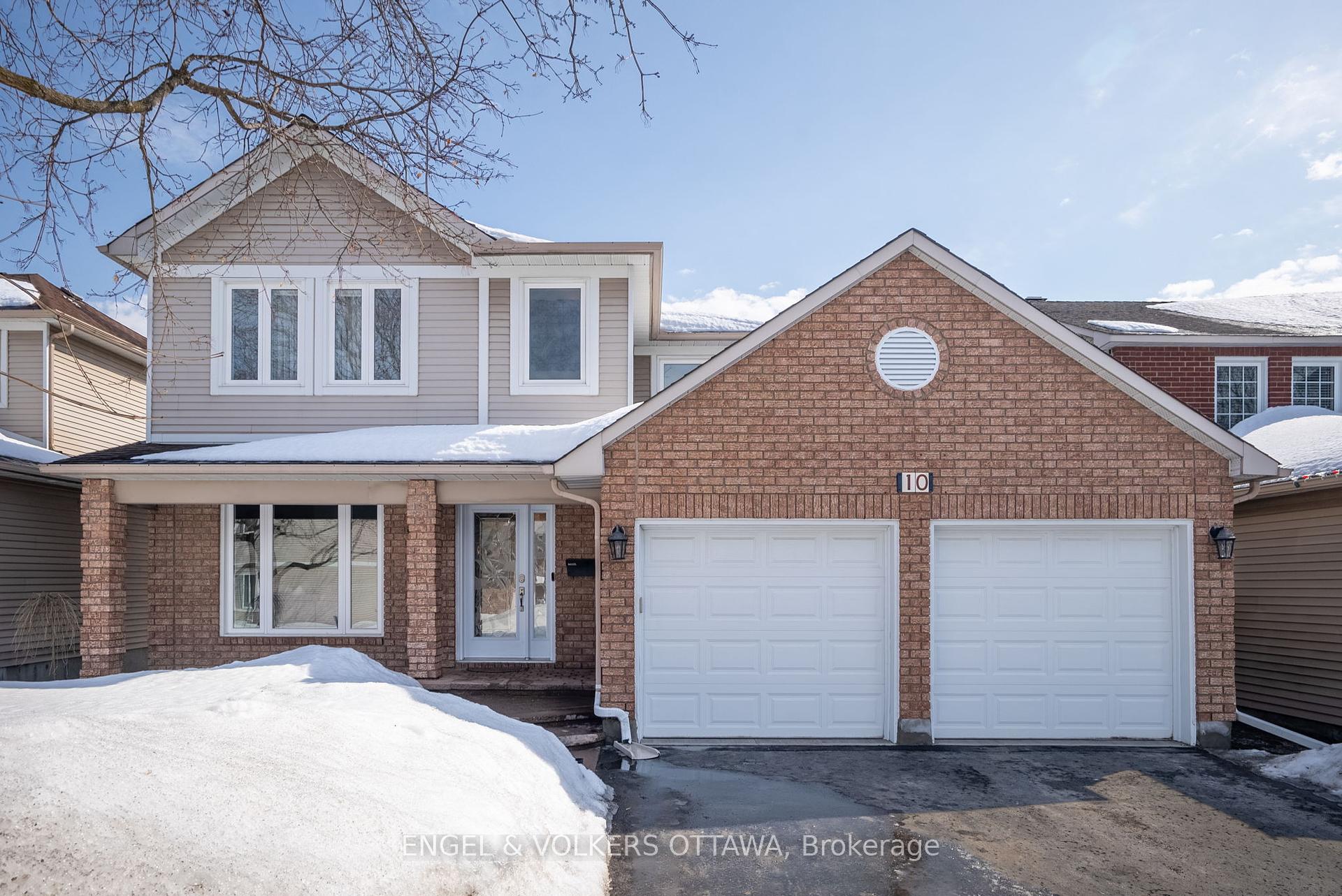 10 Fardon Way, Hunt Club - South Keys and Area, ON K1G 4N6