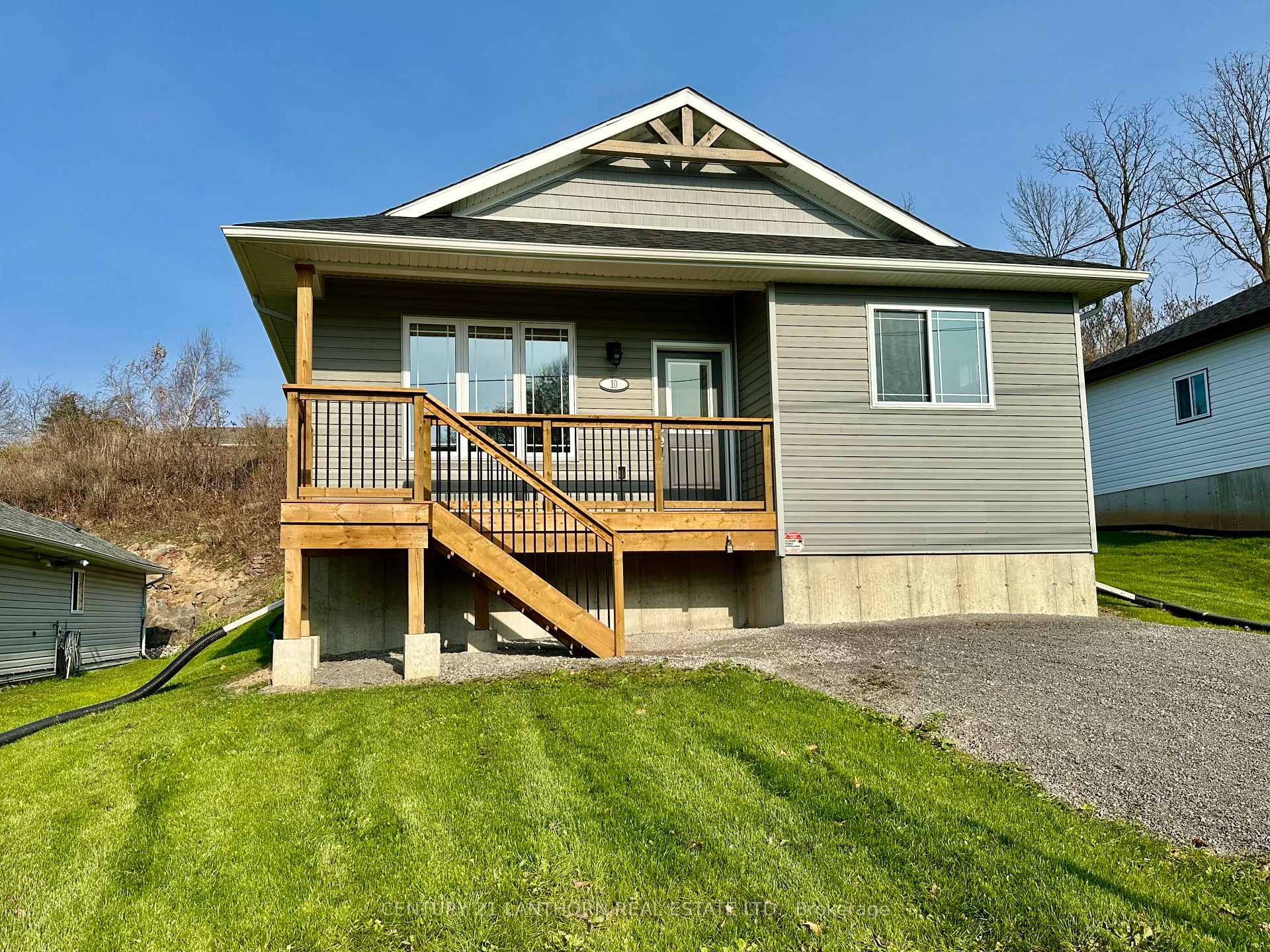 10 Gladstone Street, Madoc, ON K0K 2K0