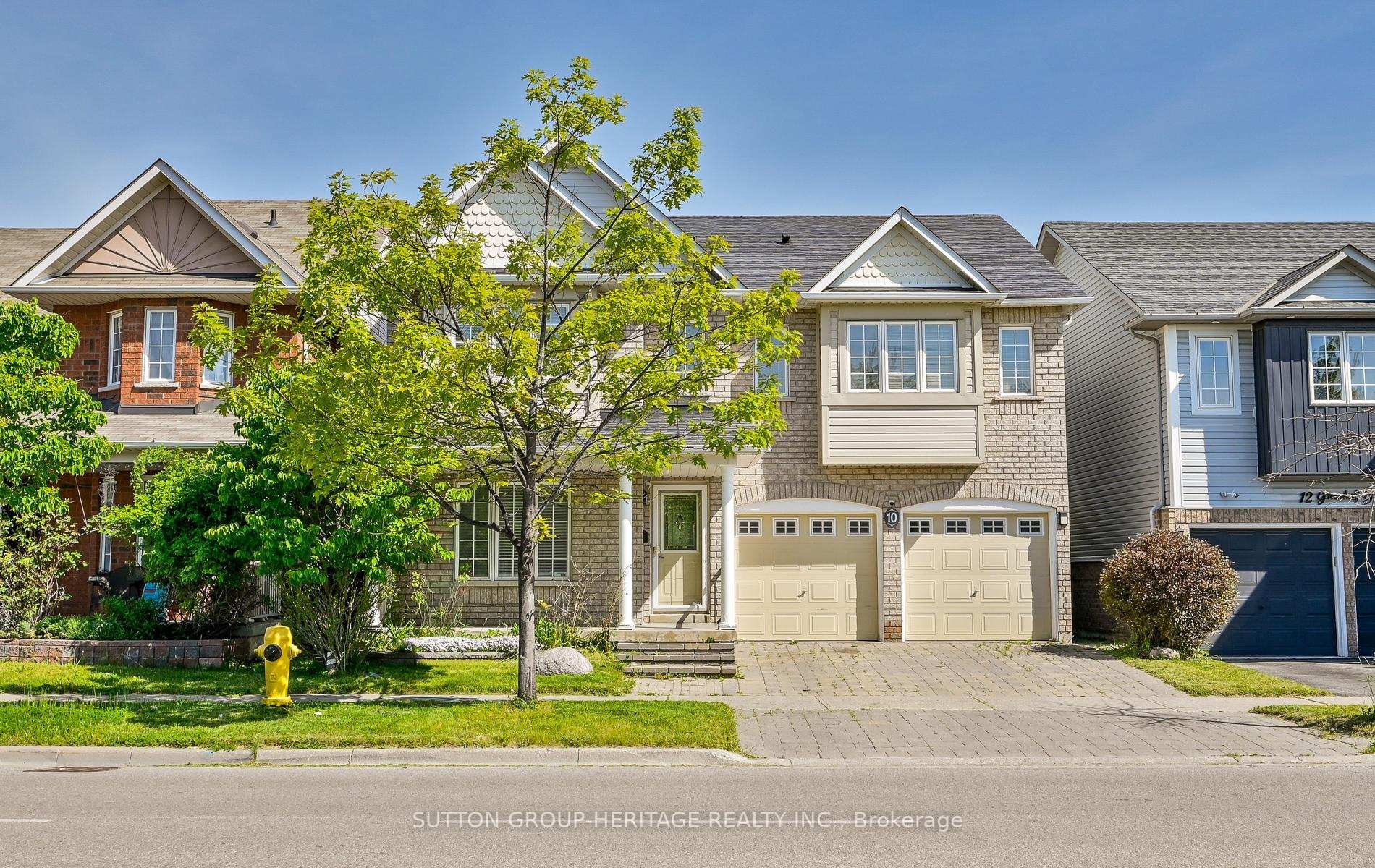 Ajax Real Estate MLS® Listings & Houses For Sale