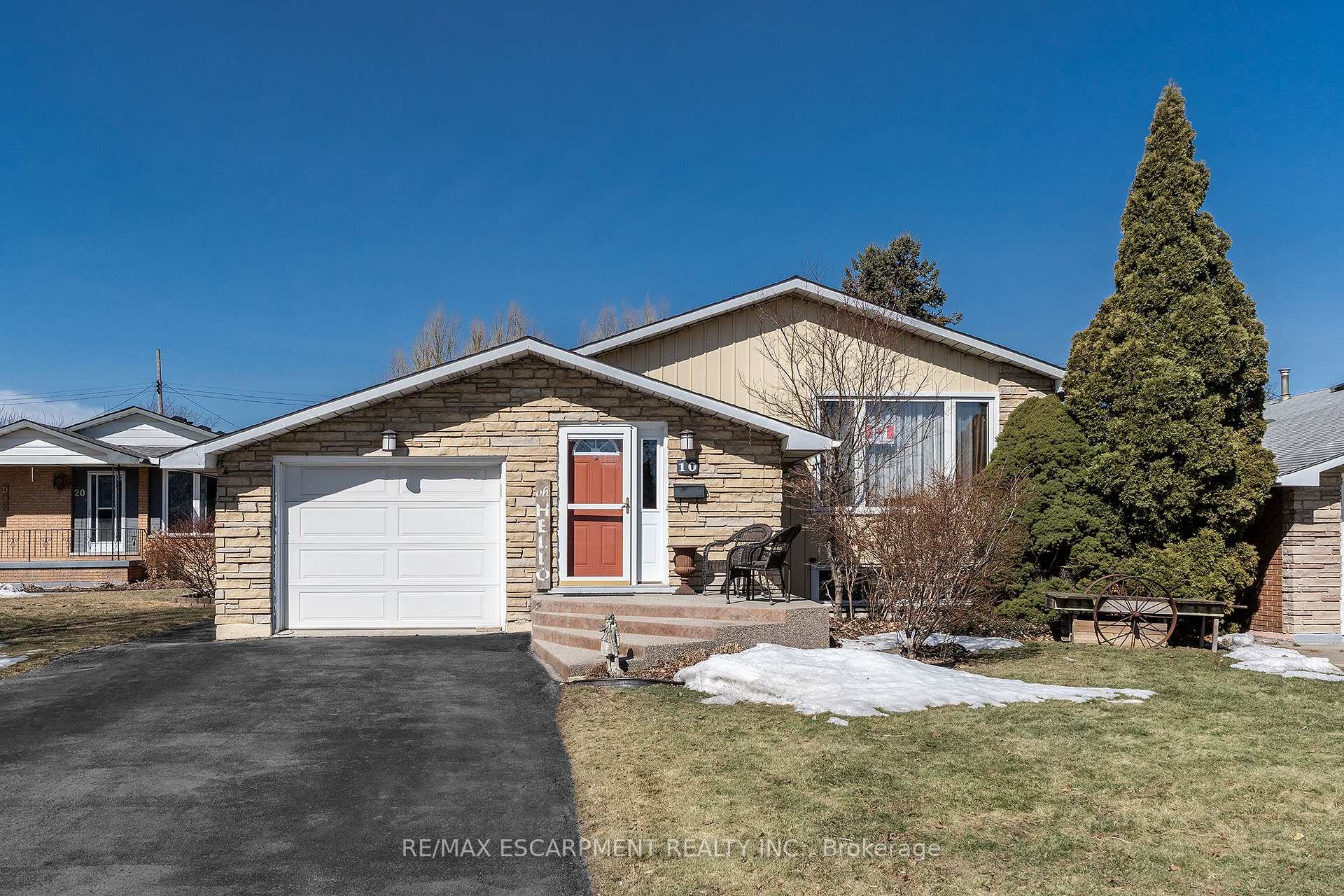 10 Palmerston Place, Hamilton, ON L8K 5M2