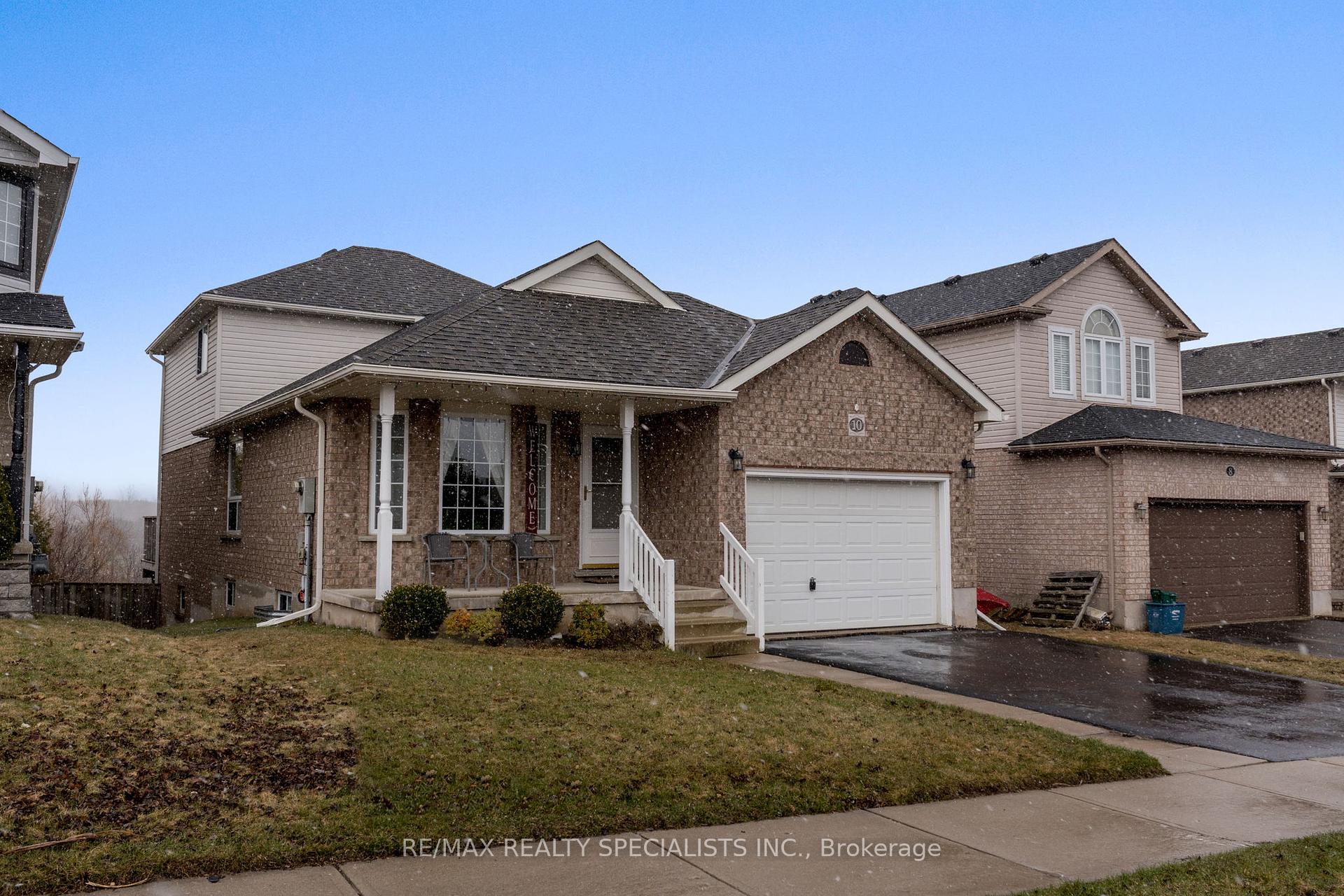 10 Rachlin Drive, Halton Hills, ON L7J 3A9