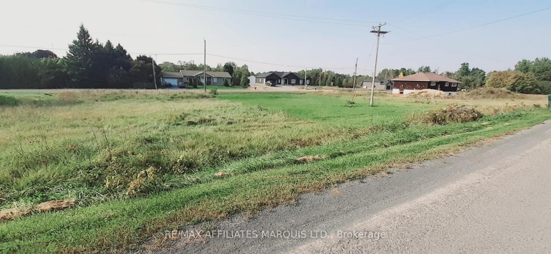 10 Ross Park, North Stormont, ON K0C 1T0