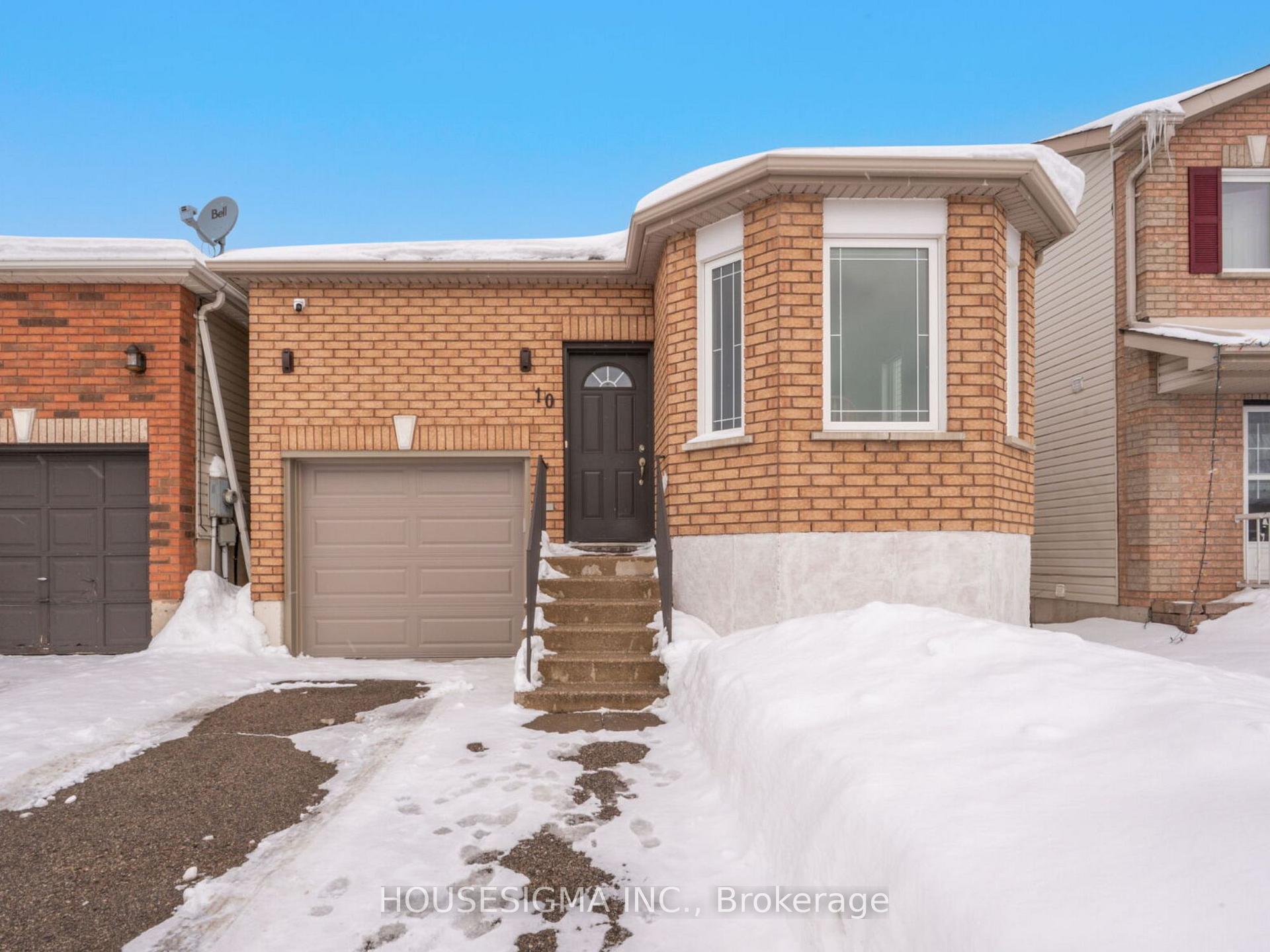 10 Willow Drive, Barrie, ON L4N 8T2