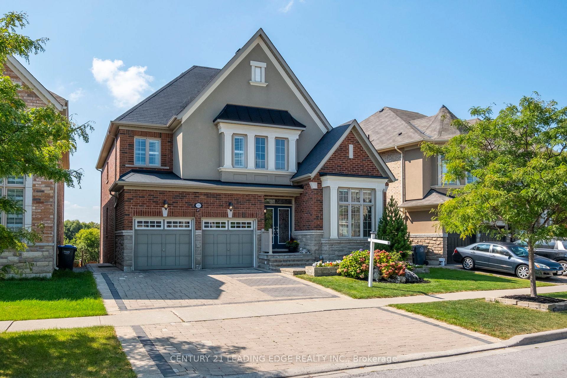 100 Coastline Drive, Brampton, ON L6Y 0T2