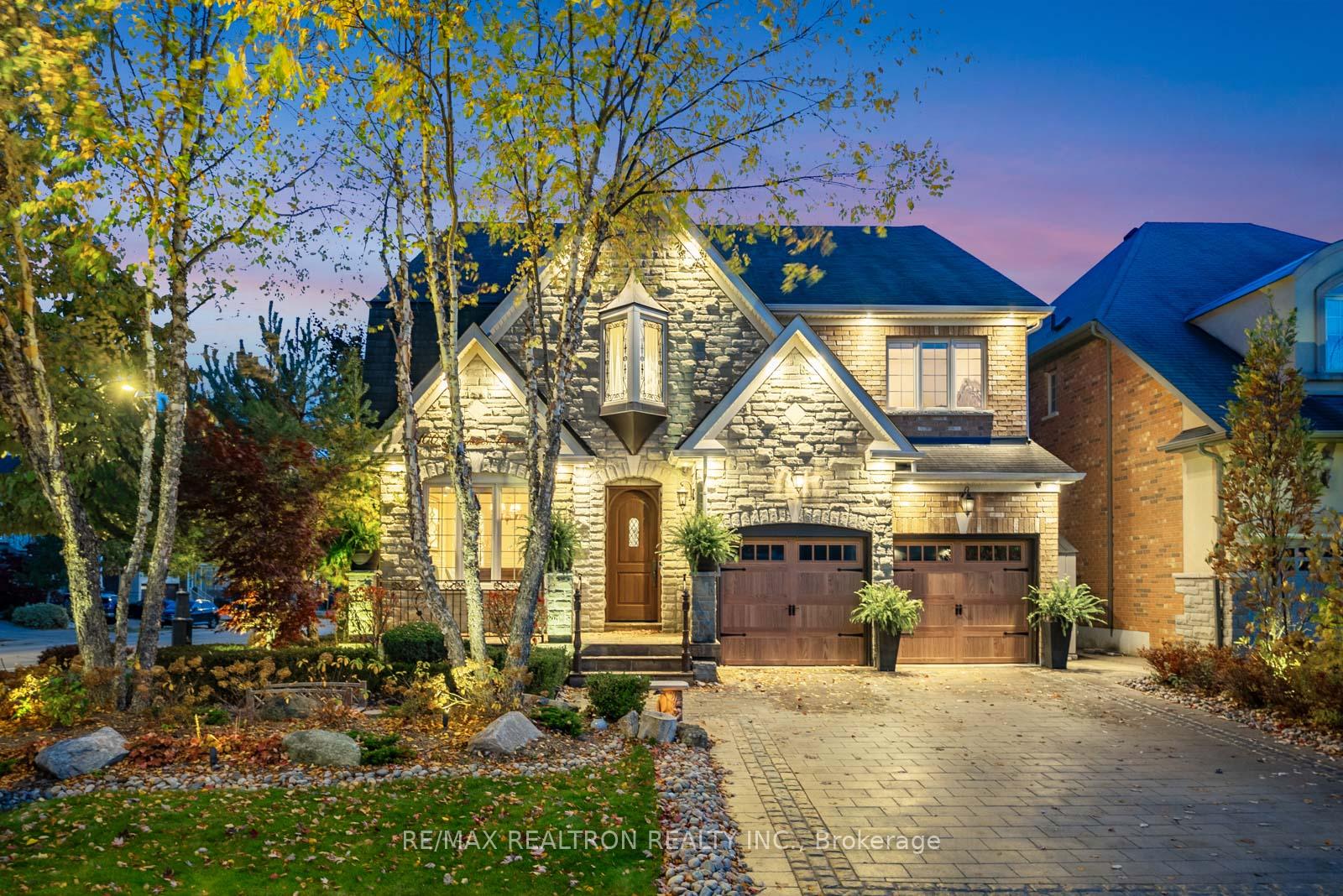 100 Glenheron Crescent, Vaughan, ON L6A 1W7