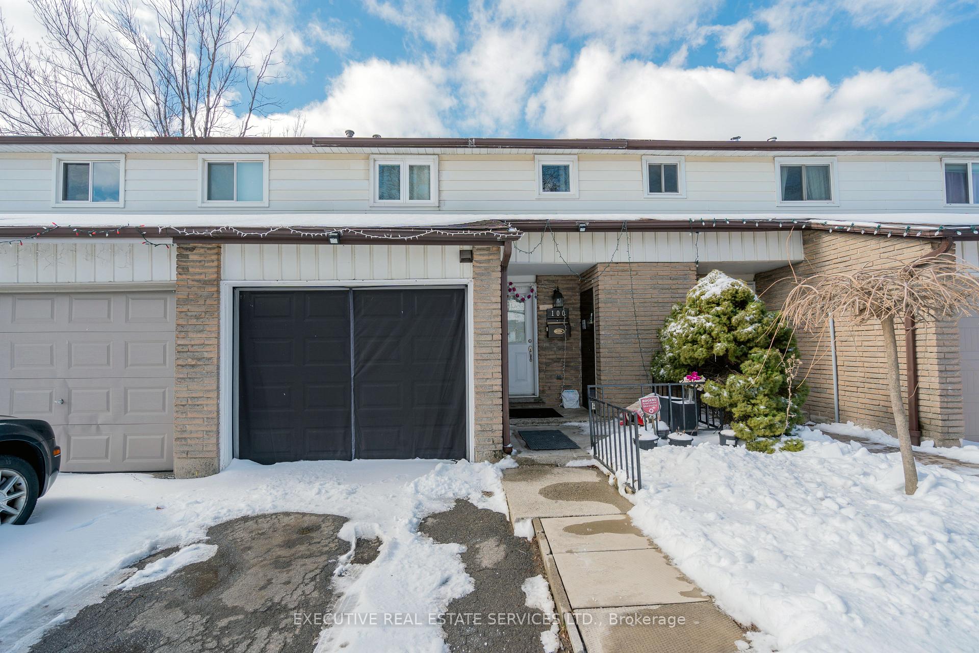 100 Mount Albion Road, Hamilton, ON L8K 5S6