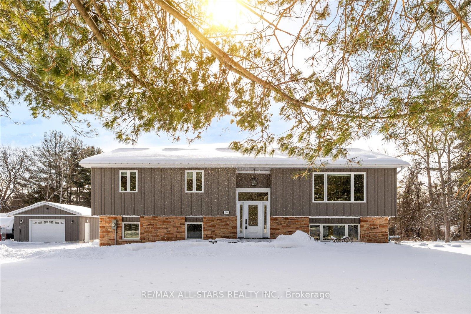 100 Pine Post Road, Georgina, ON L4P 3C8