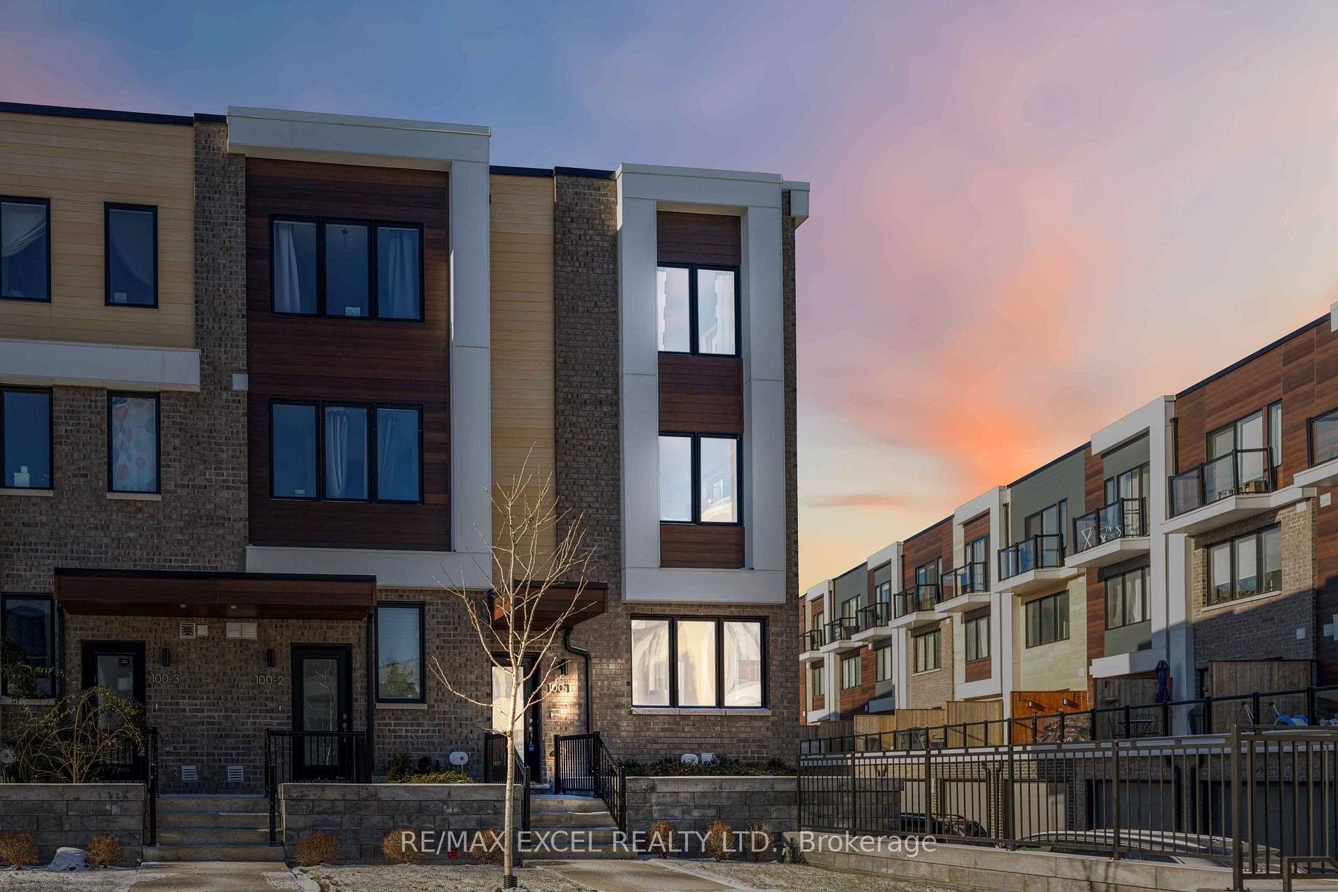 100 Stanley Greene Boulevard, Toronto, ON M3K 2B8