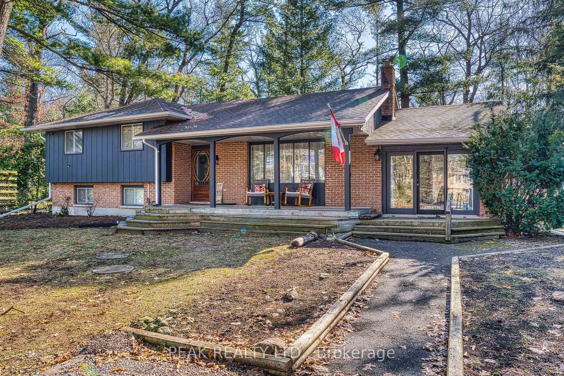 10007 PORT FRANKS ESTATE Drive, Lambton Shores, ON N0M 2L0