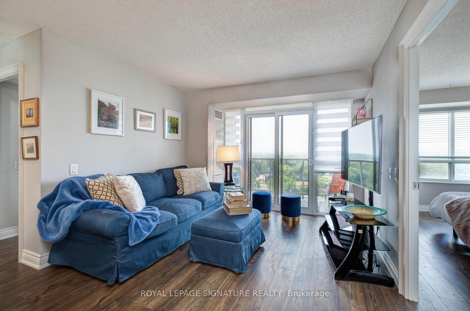 1001 - 1200 The Esplanade N, Pickering, ON L1V 6V3