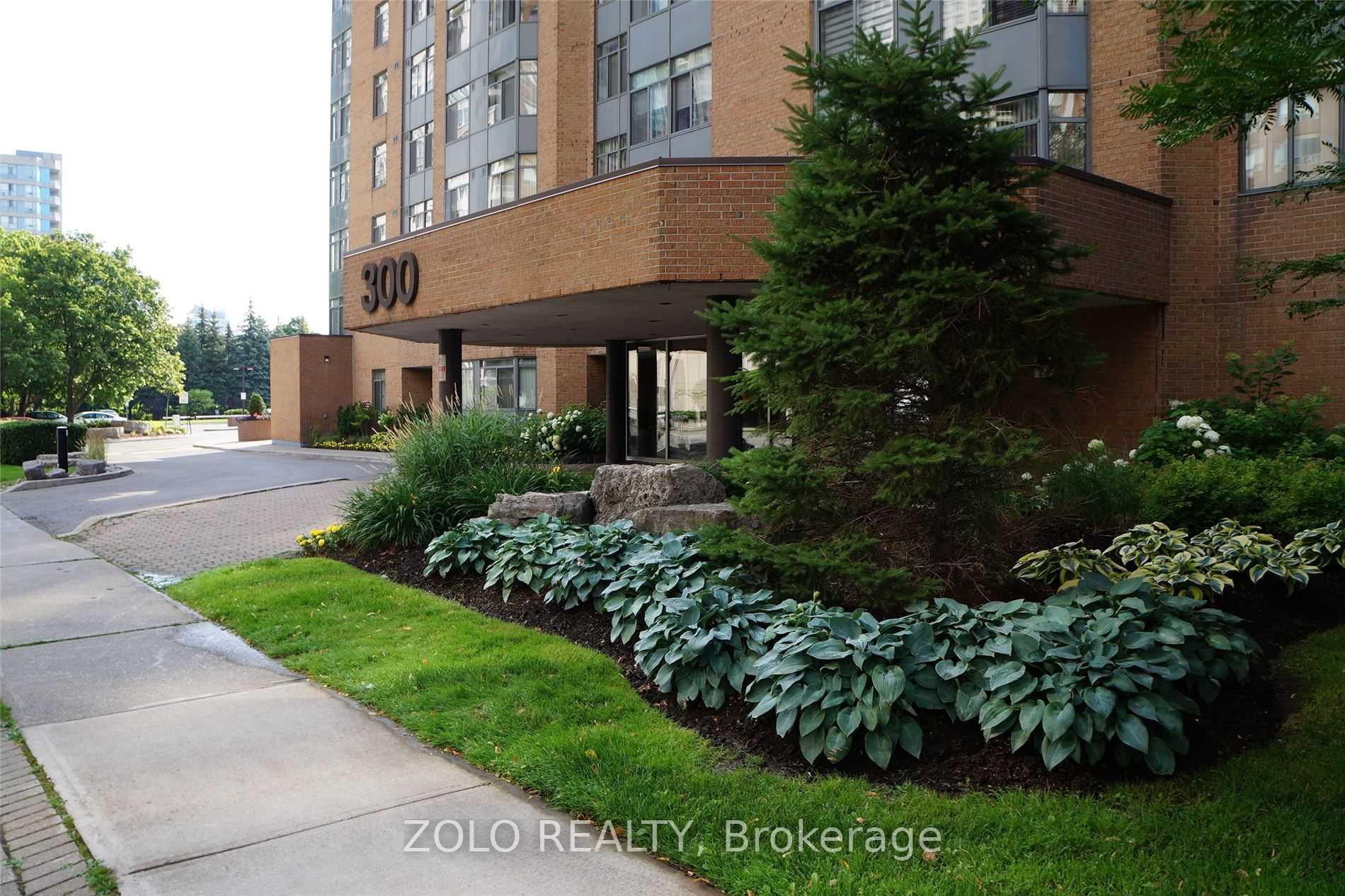 1001 - 300 Webb Drive, Mississauga, ON L5B 3W3