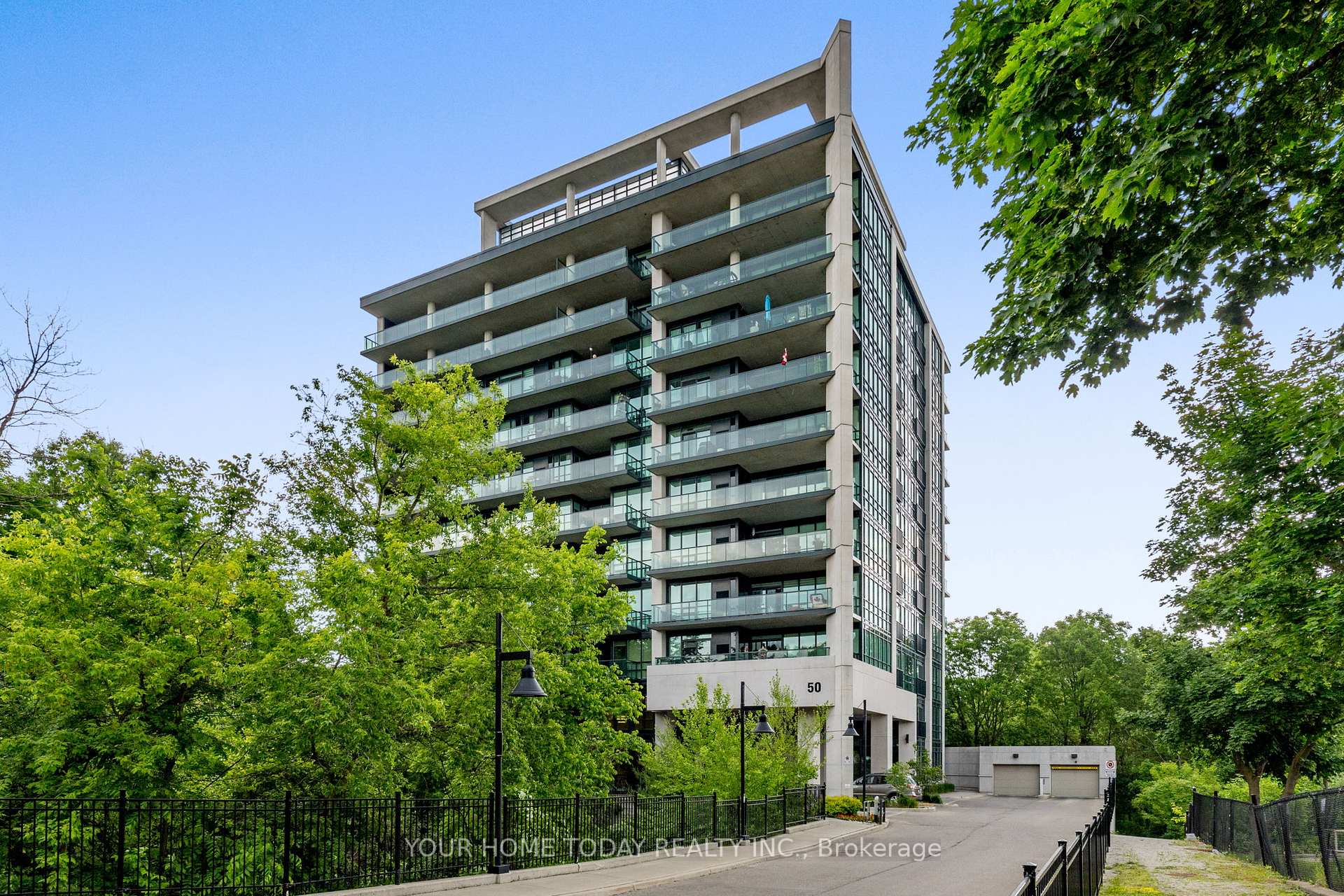 Halton Hills Real Estate MLS® Listings & Houses For Sale