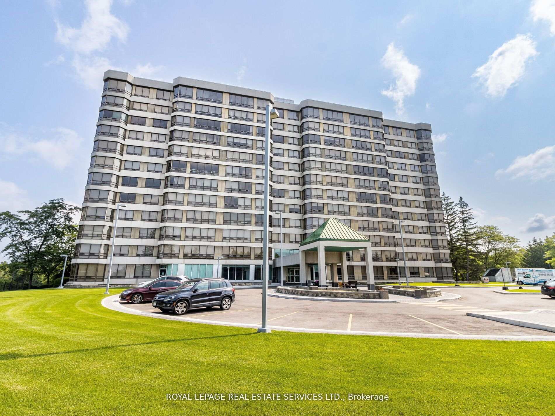 1002 - 320 Mill Street S, Brampton, ON L6Y 3V2