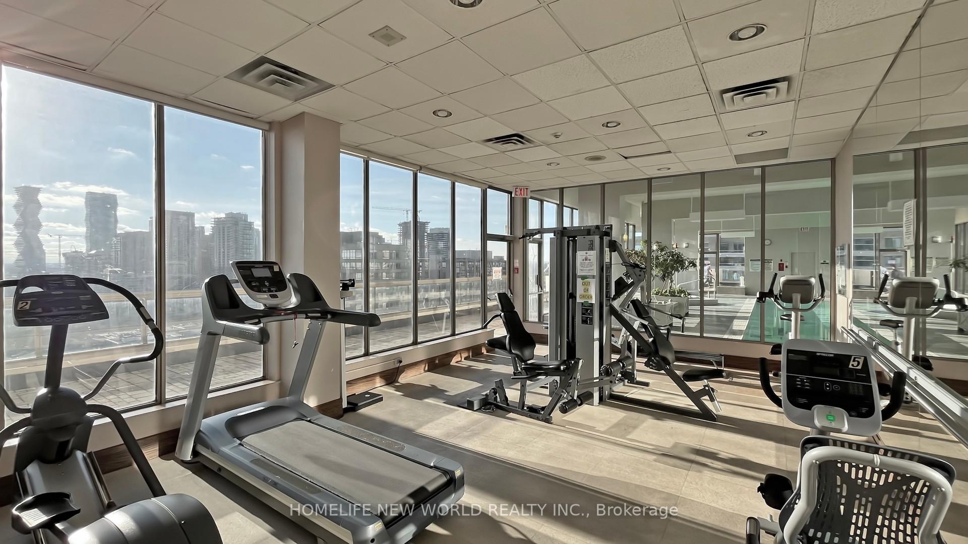 1002 - 55 Elm Drive W, Mississauga, ON L5B 3Z3