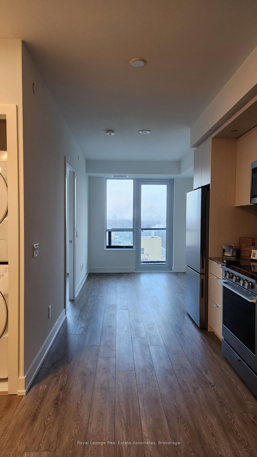 1002 - 60 Central Park Roadway, Toronto, ON M9A 3K1