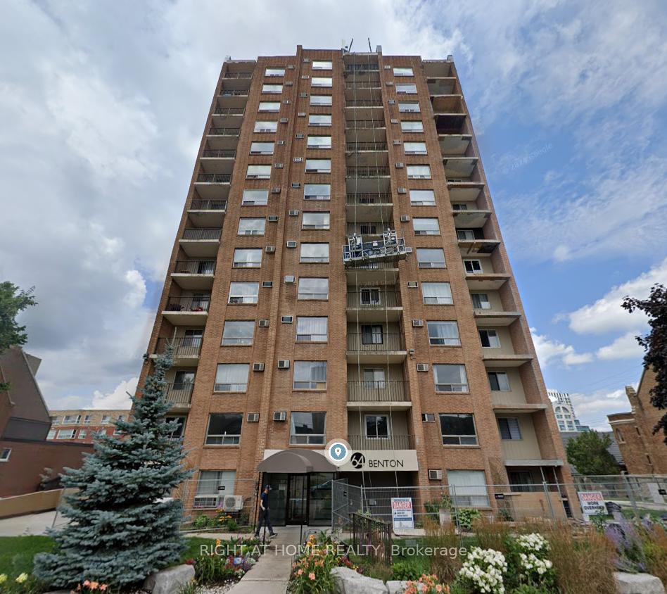 1002 - 64 Benton Street, Kitchener, ON N2G 4L9