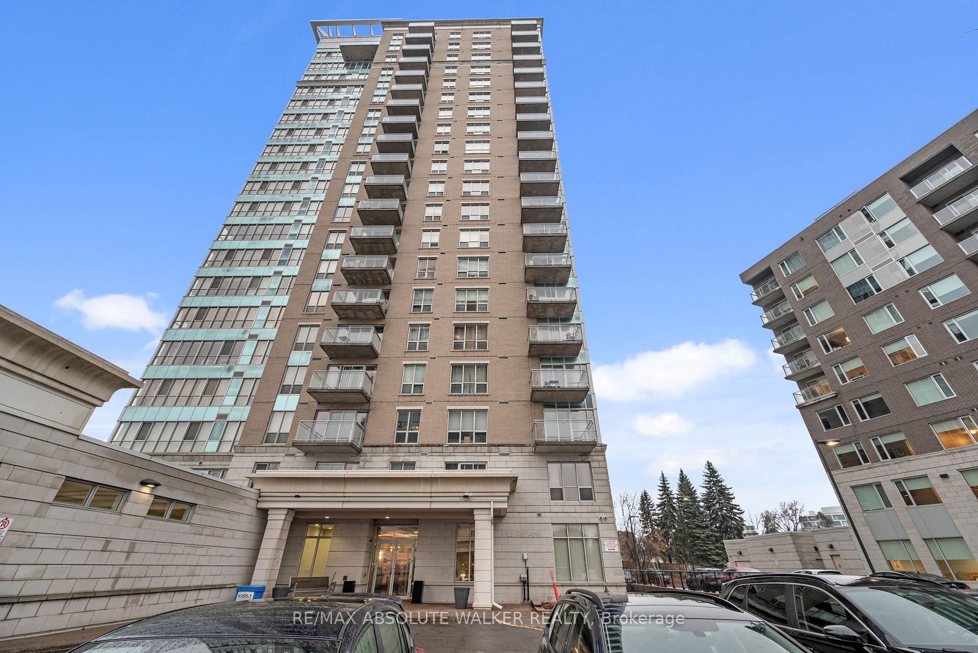 1002 - 70 Landry Street, Vanier and Kingsview Park, ON K1L 0A8
