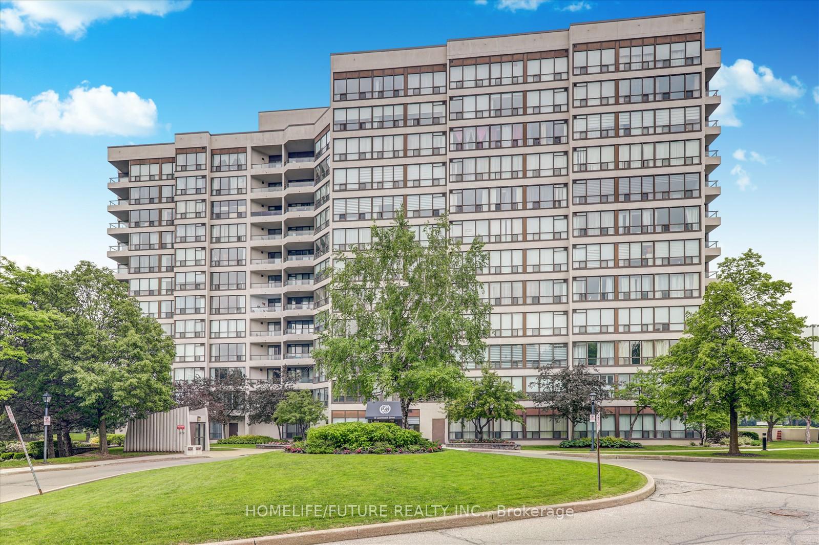 1004 - 12 Laurelcrest Street, Brampton, ON L6S 5Y4