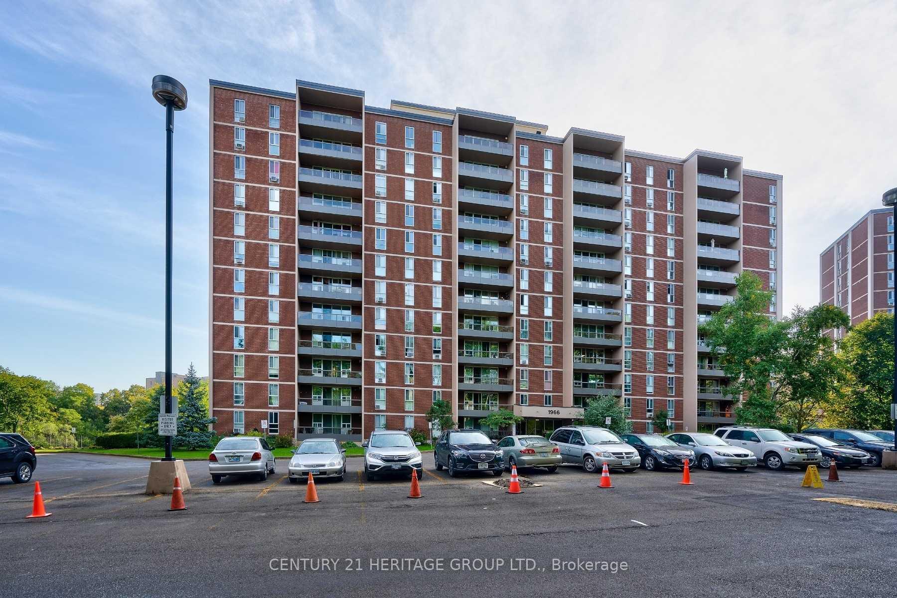 1004 - 1966 Main Street, Hamilton, ON L8S 1J6