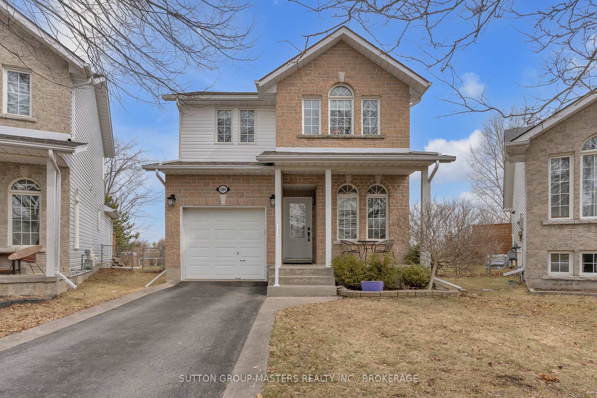 1004 Rainbow Crescent, Kingston, ON K7K 7J3