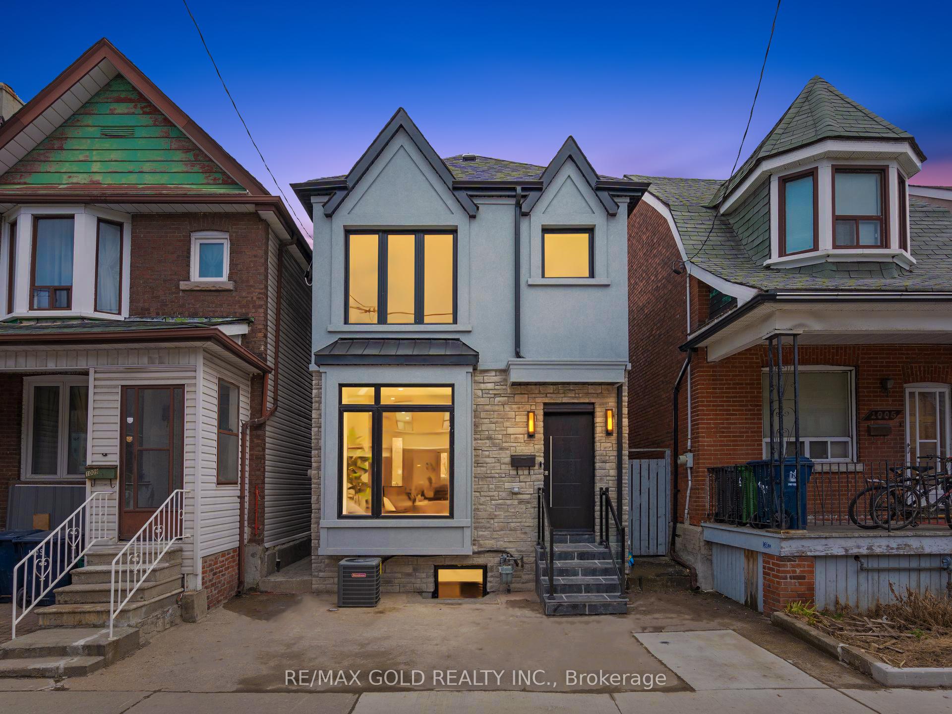 1007 Ossington Avenue, Toronto, ON M6G 3V8