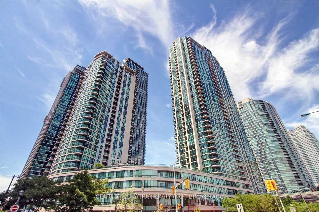 1008 - 16 Yonge Street, Toronto, ON M5E 2A1