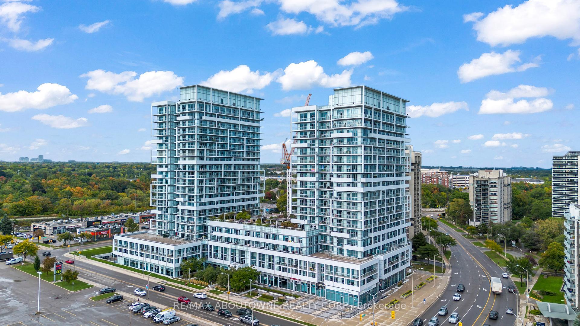 1008 - 55 SPEERS Road, Oakville, ON L6K 0H9