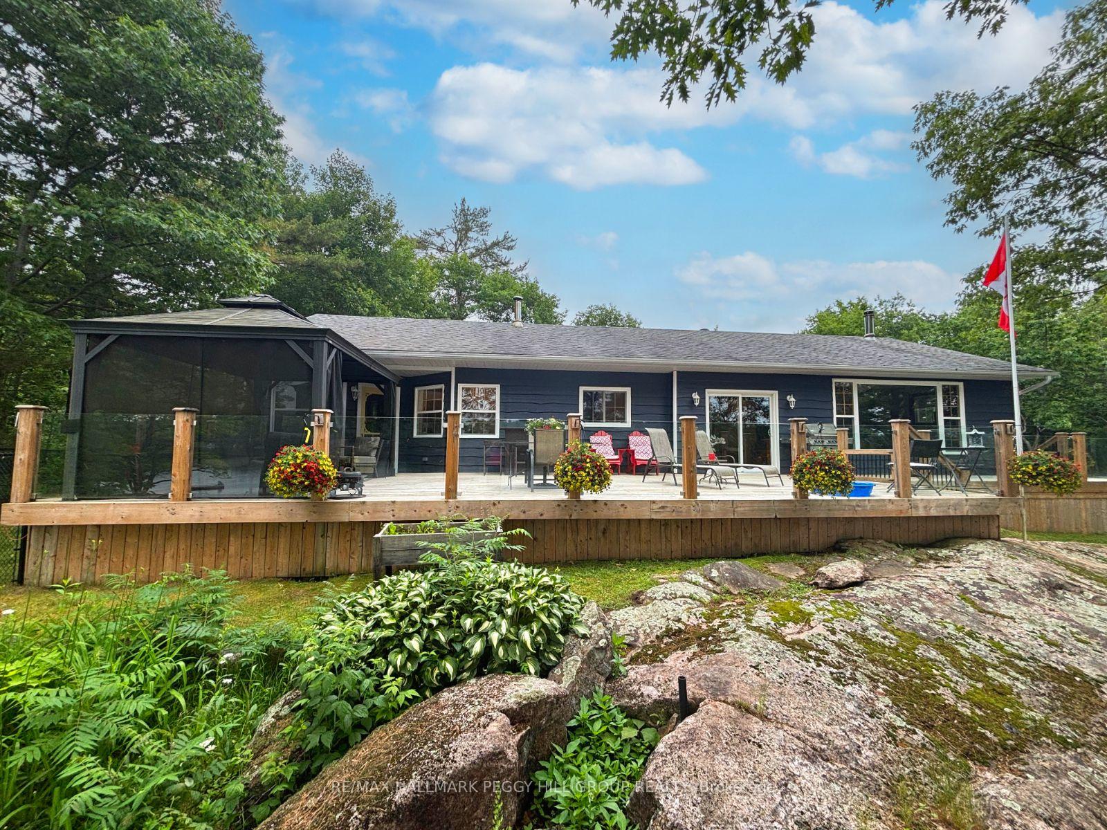 1008 Cove Road, Gravenhurst, ON P0E 1G0