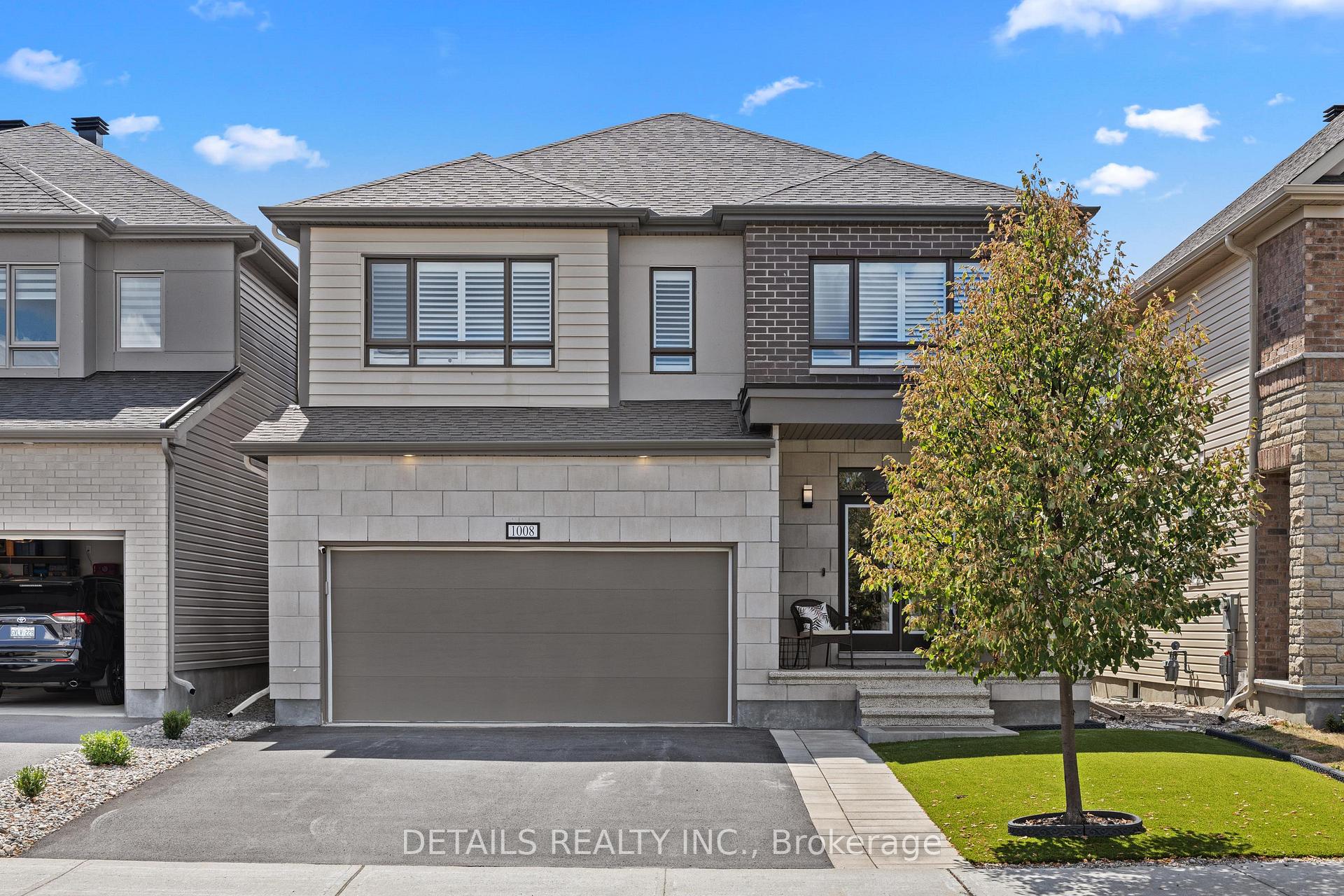 1008 MANEGE Street W, Stittsville - Munster - Richmond, ON K2S 0Y7