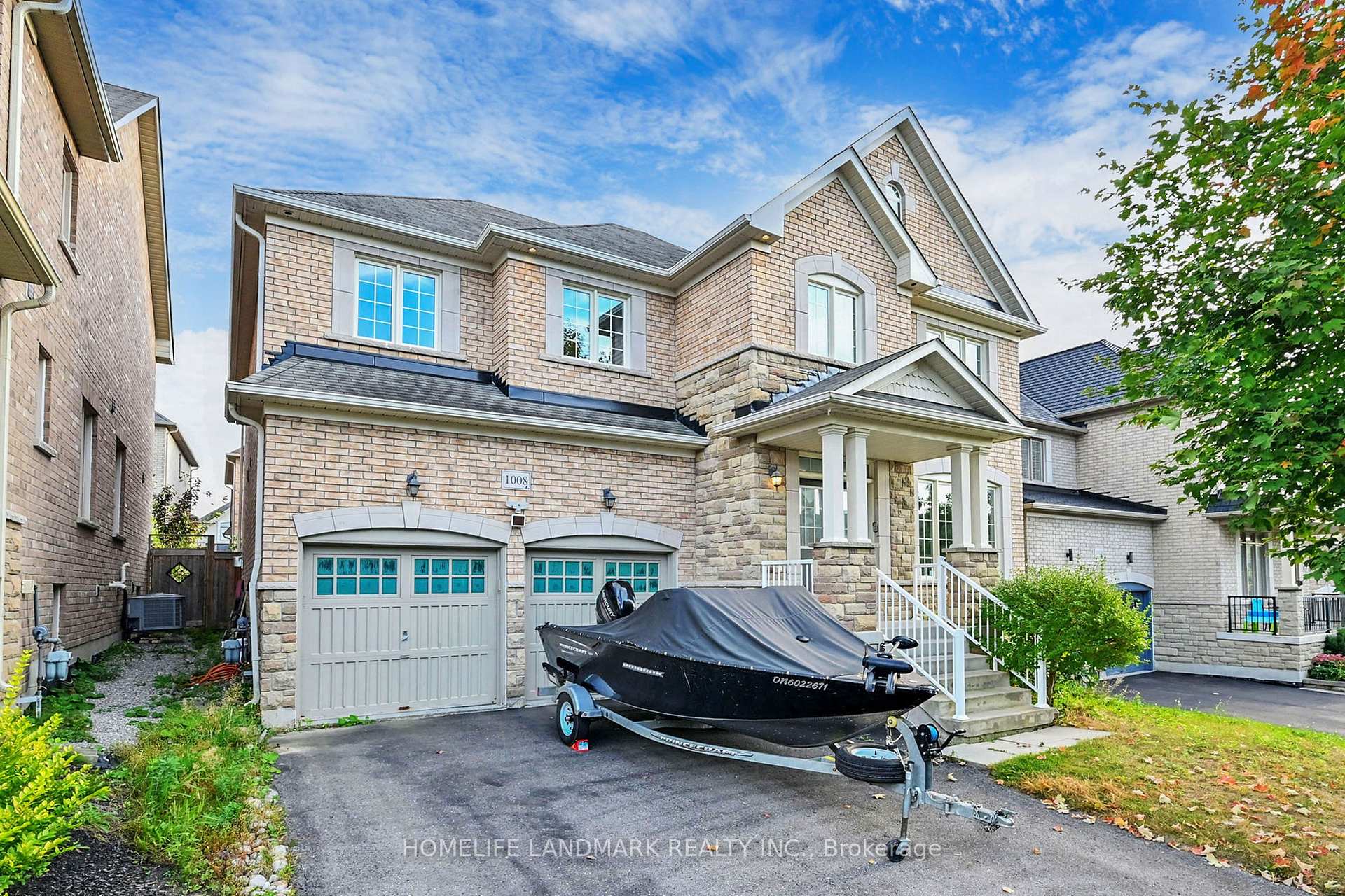 1008 Sherman Brock Circle, Newmarket, ON L3X 0B8