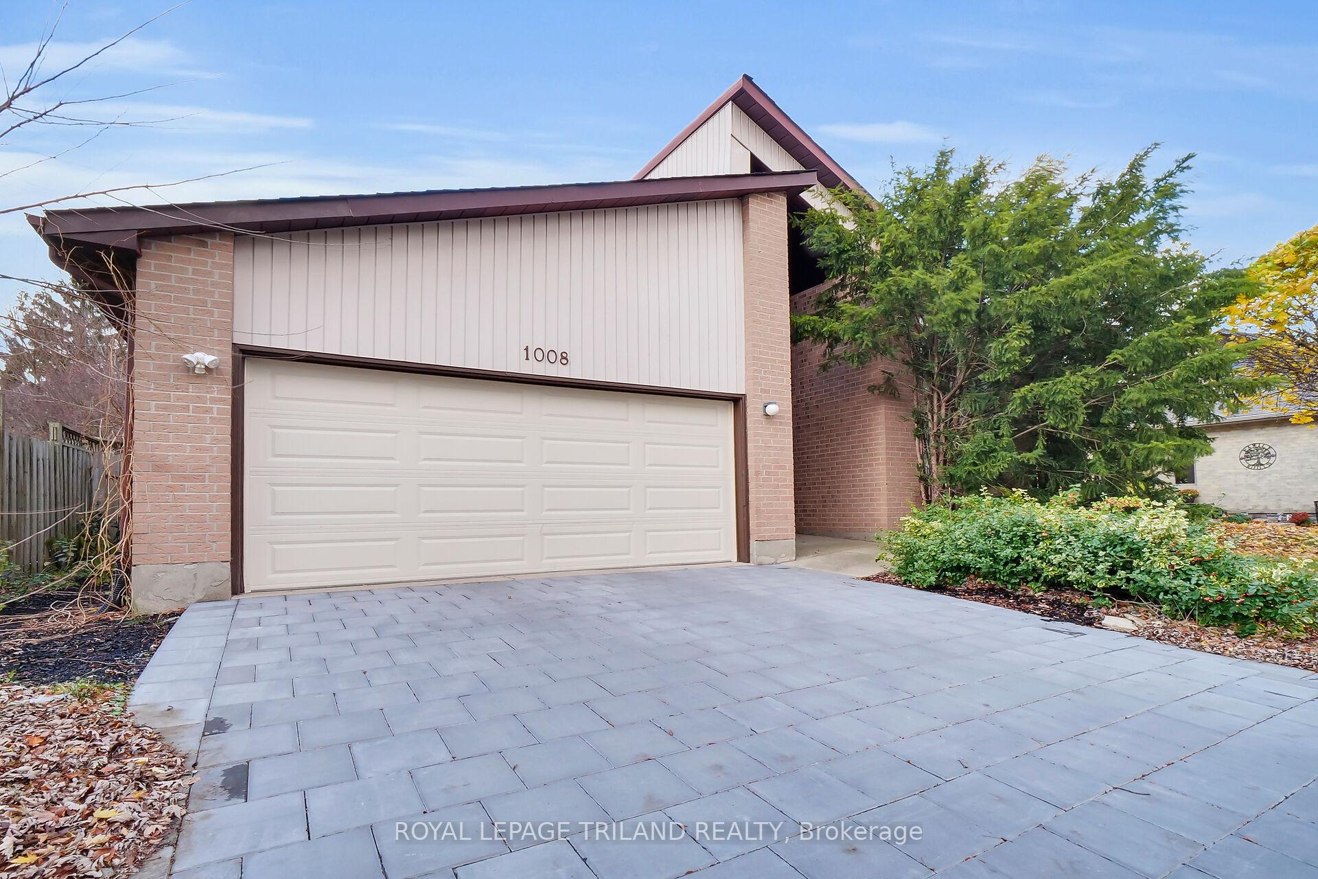 1008 Thistledown Way, London North, ON N6G 4L7