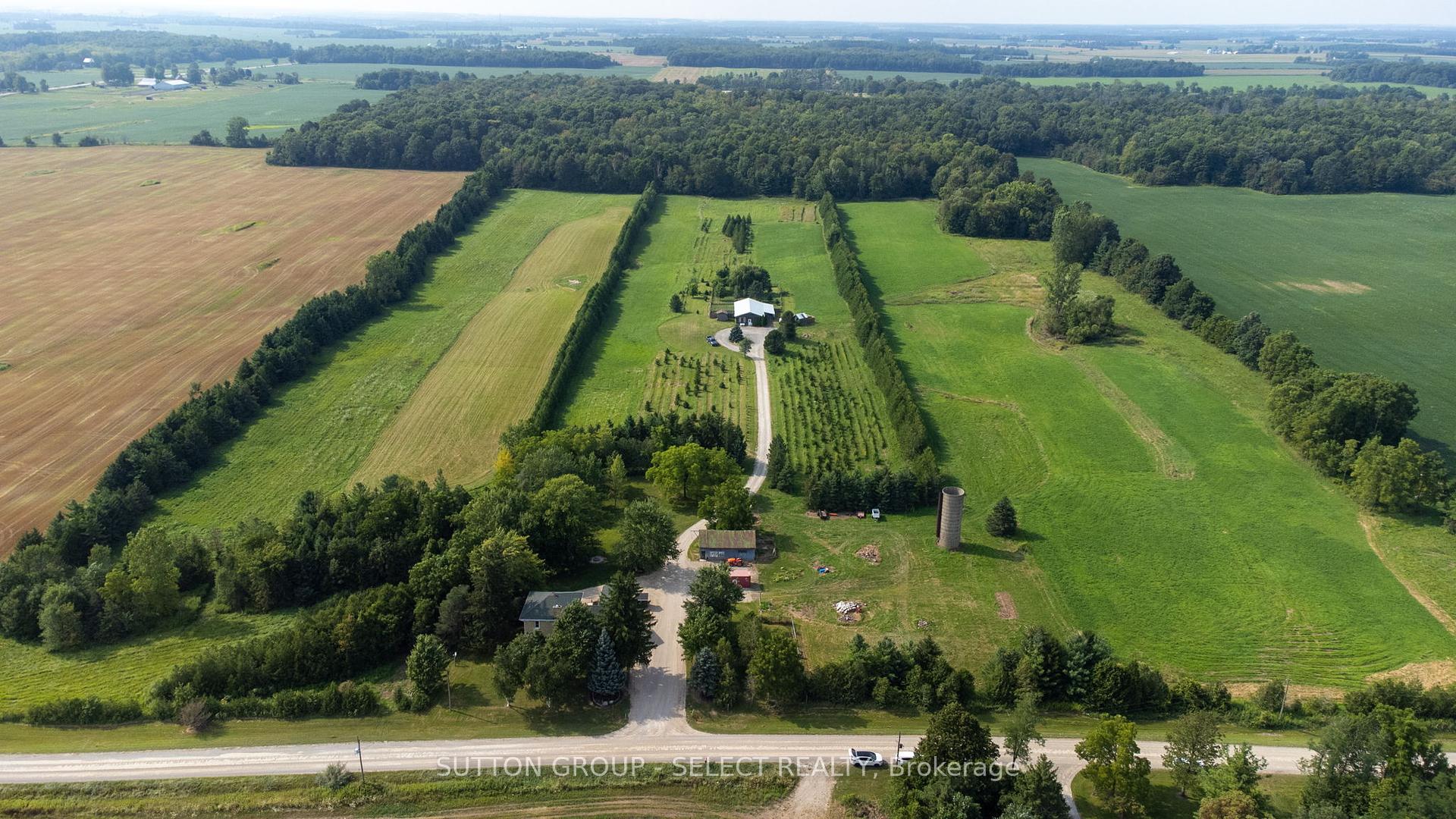 10086 Hedley Drive, Middlesex Centre, ON N0M 2A0