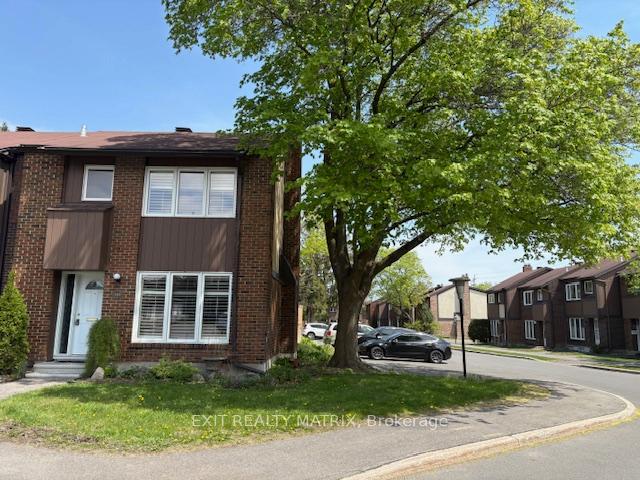 101 - 2111 Montreal Road, Beacon Hill North - South and Area, ON K1J 8M8