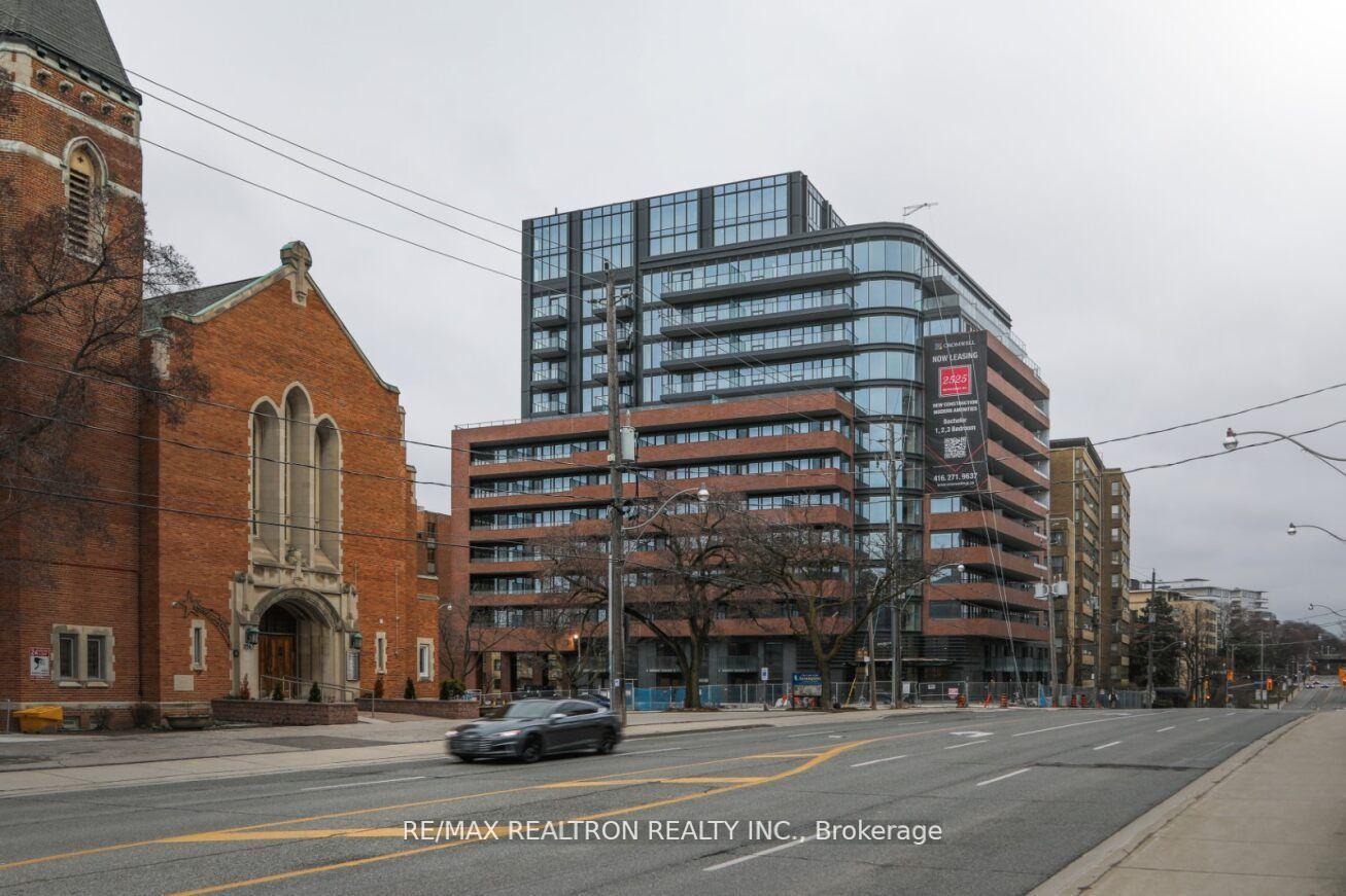 101 - 2525 Bathurst Street, Toronto, ON M6B 2Y9