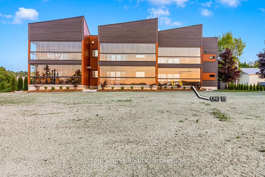 101 - 535 Isaac Street, South Bruce Peninsula, ON N0H 2T0