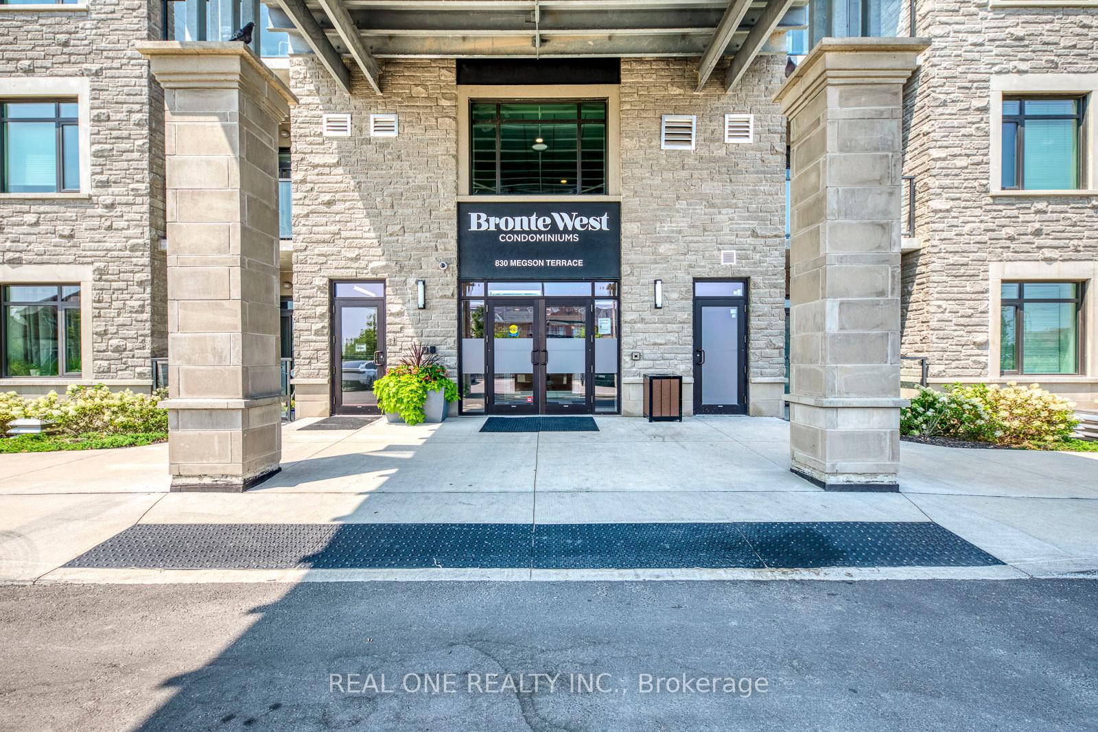 101 - 830 Megson Terrace, Milton, ON L9T 9M7