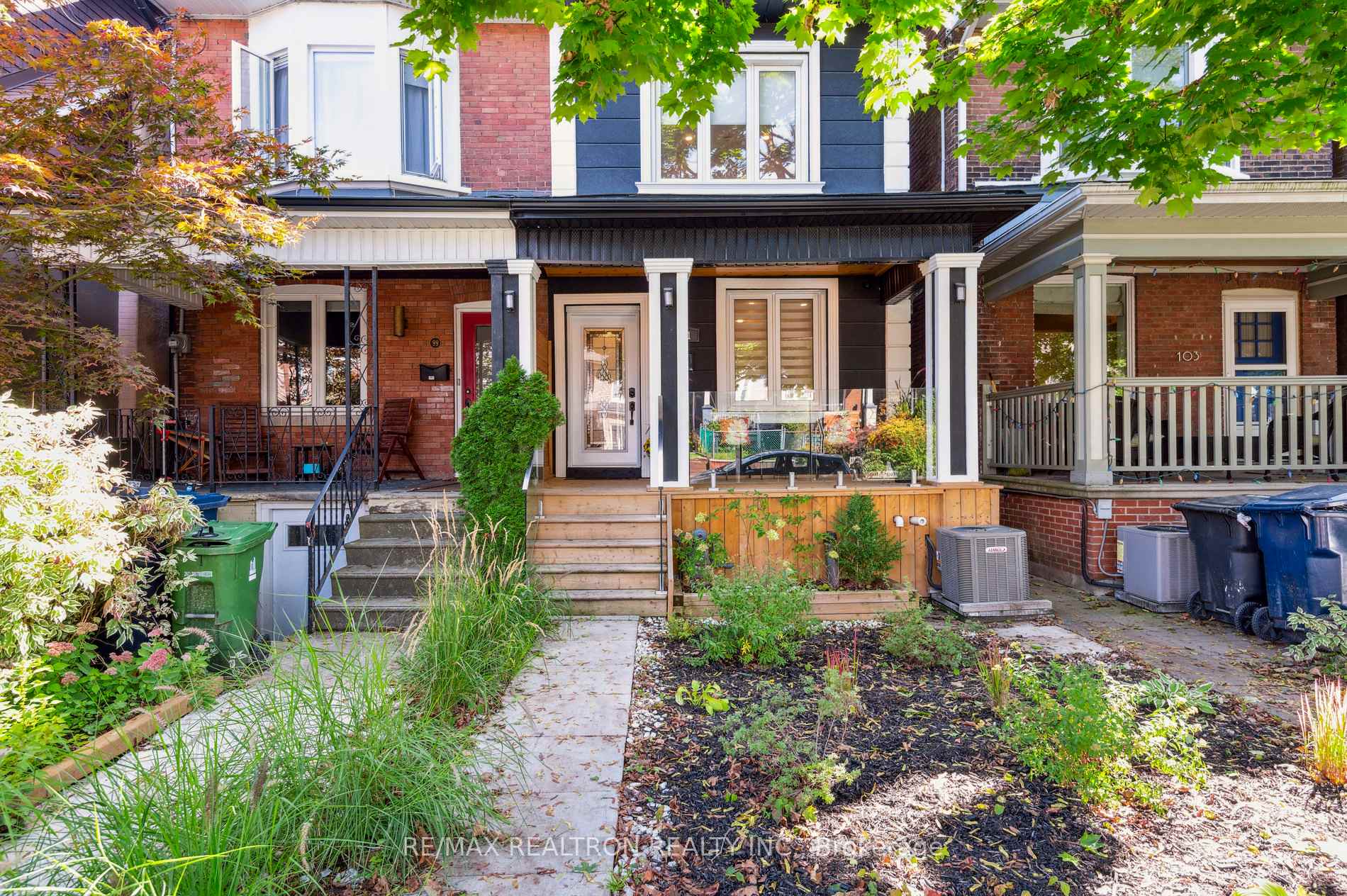 101 Ashburnham Road, Toronto, ON M6H 2K6